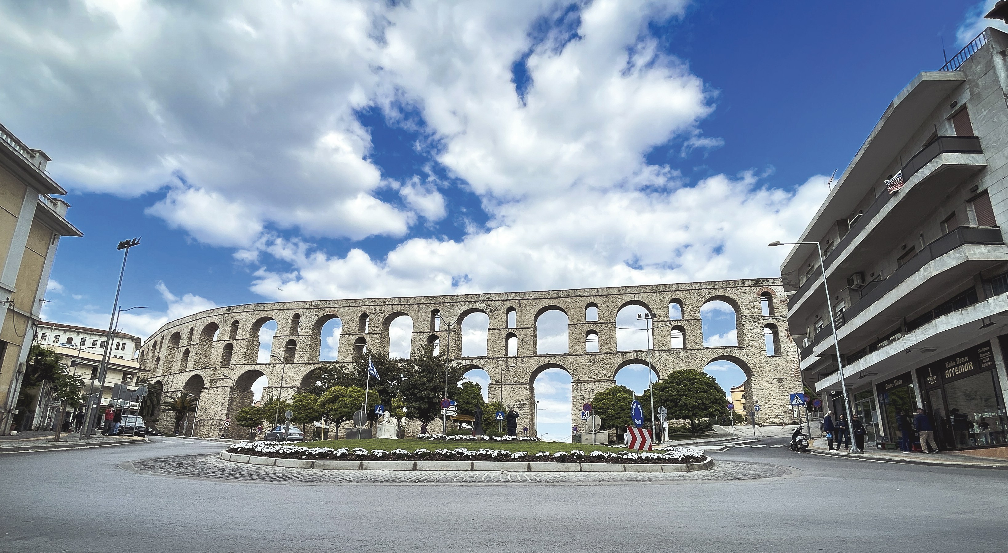 Ancient Arcades Meet Modern Street Life at the City Square