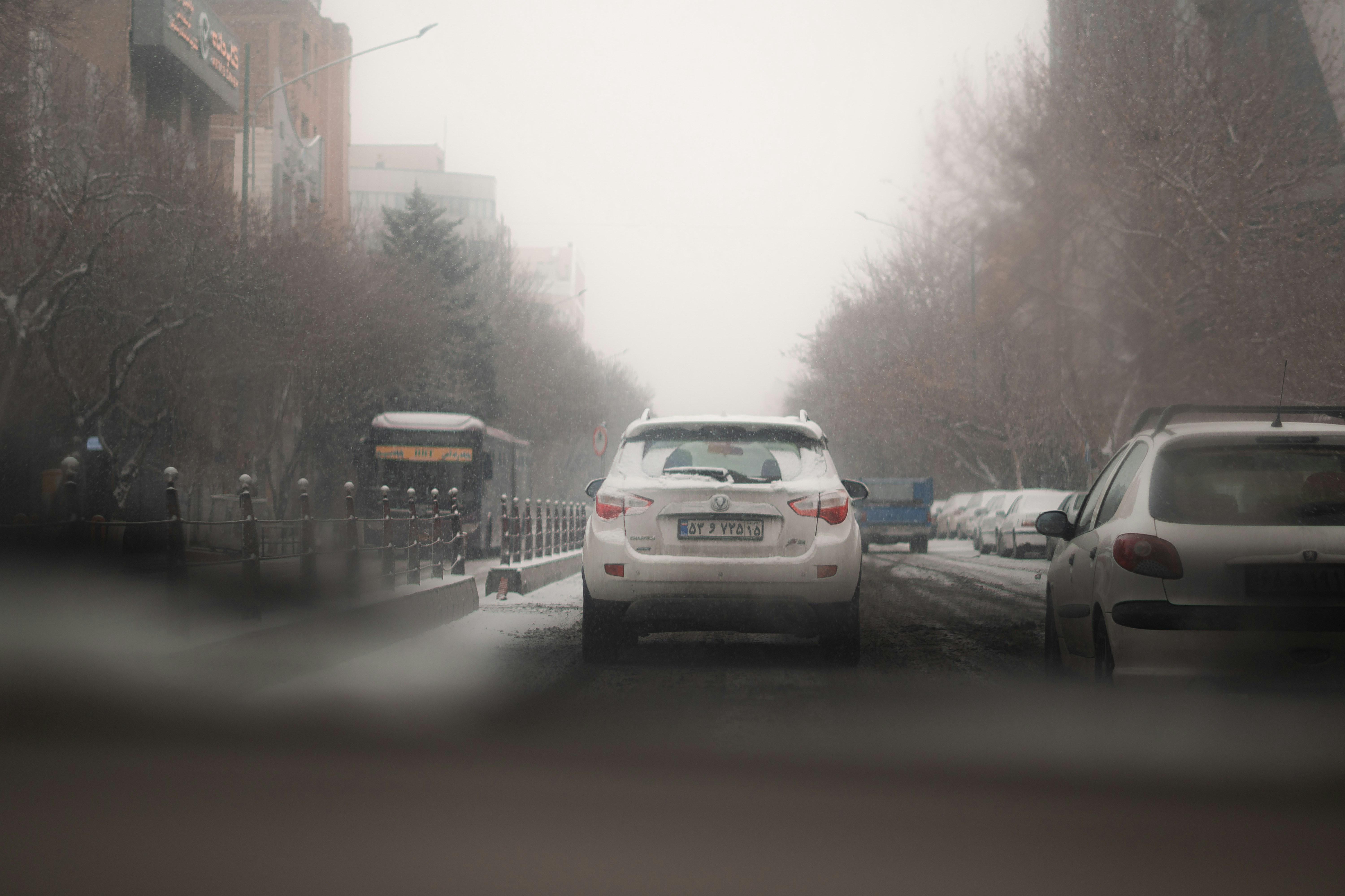 Blizzard Street: A Car-Centered Pause on a Quiet Urban Morning