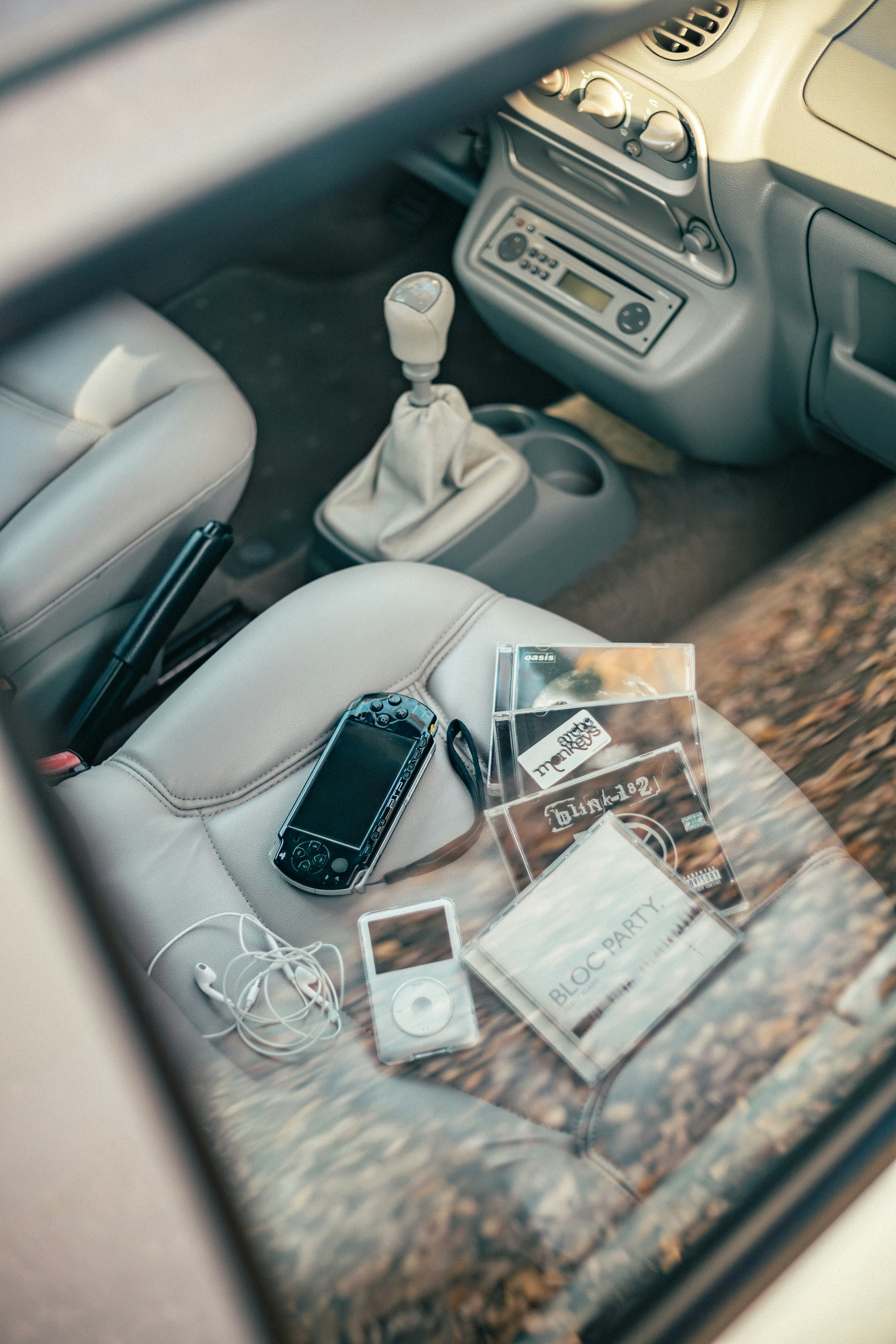 Gadgets in a Quiet Car: A Glimpse of Personal Tech on the Passenger Seat