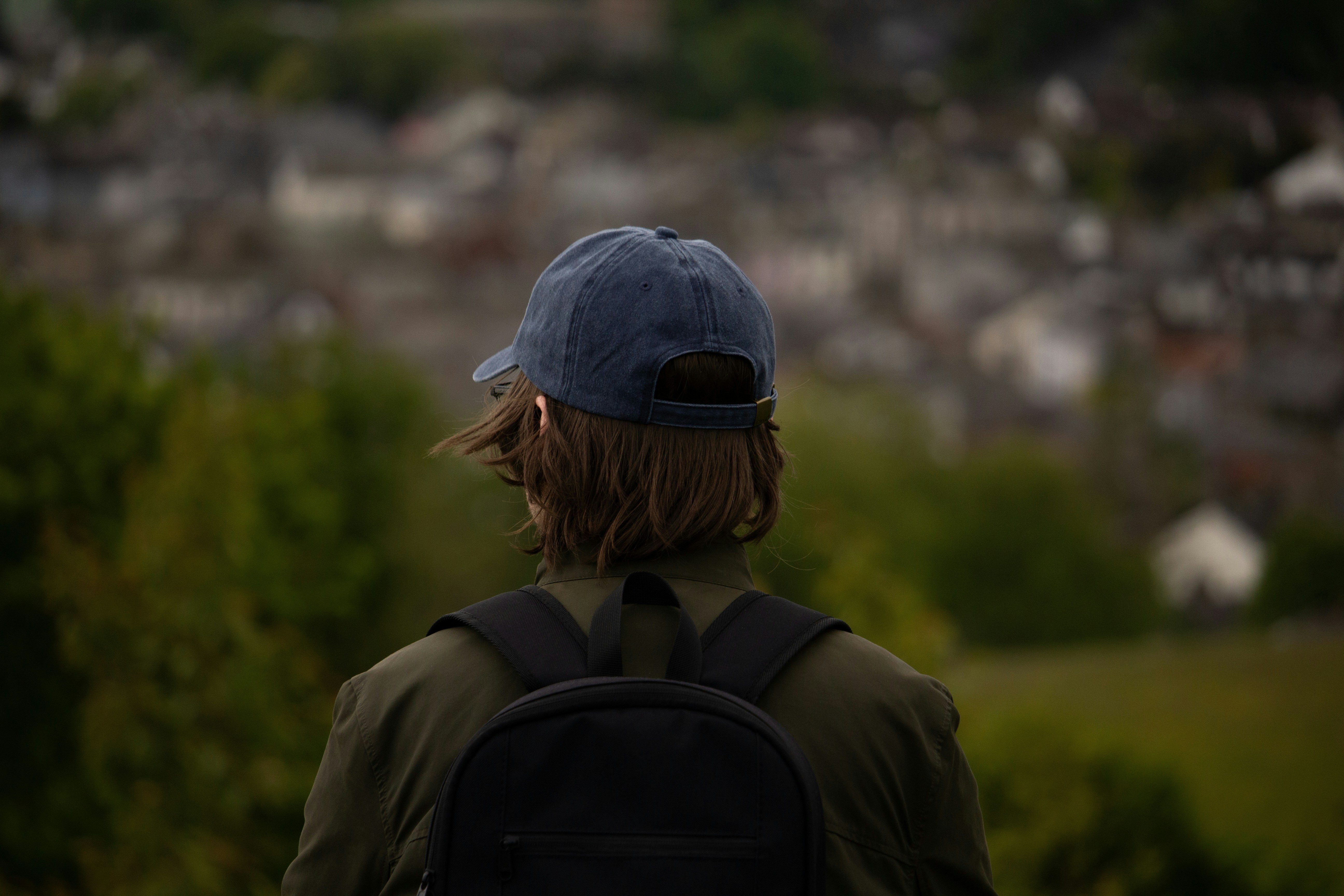 Backlit Traveler: A Quiet Note of Exploration