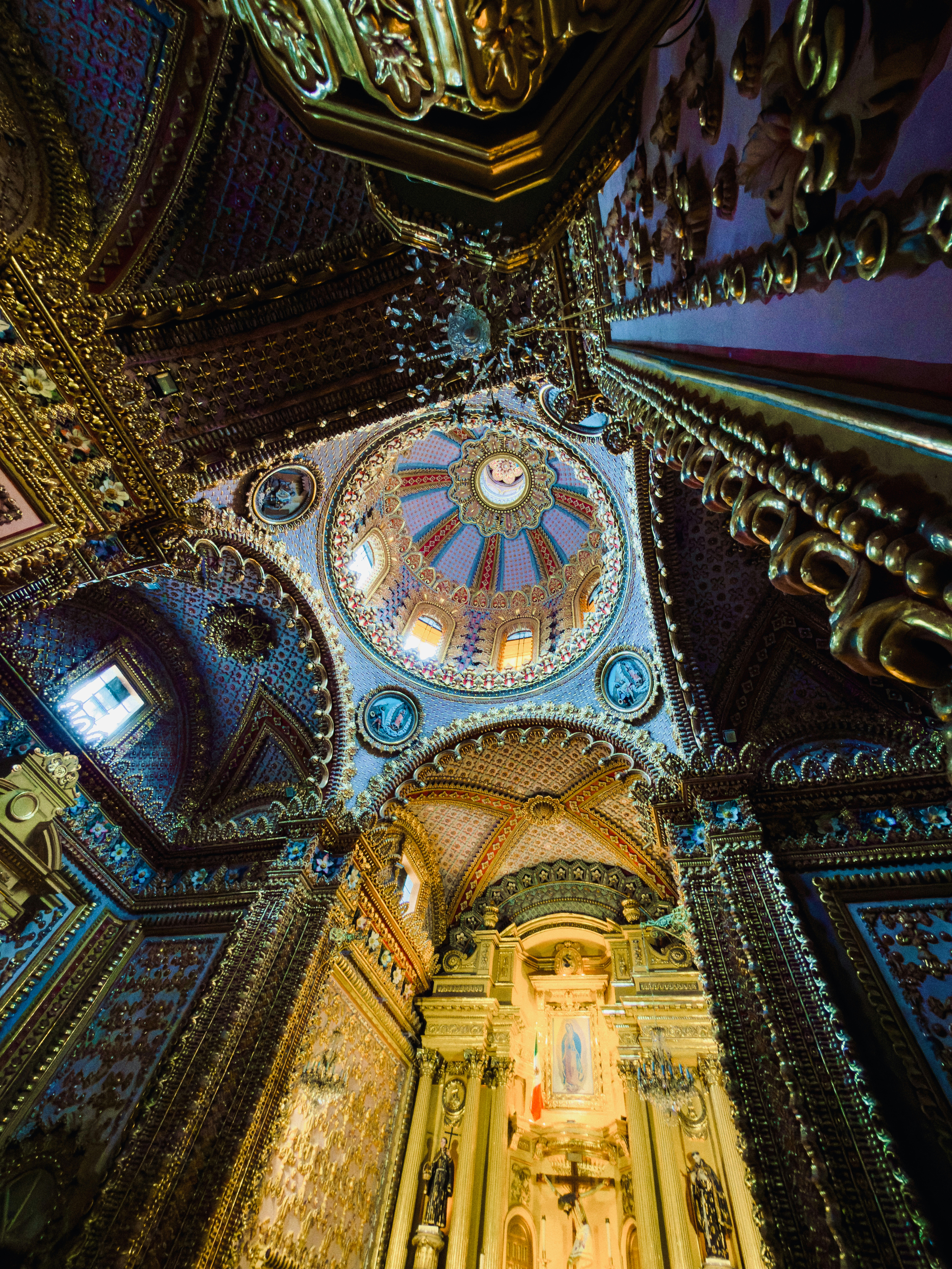 Vaulted Splendor: An Ornate Cathedral Ceiling Story