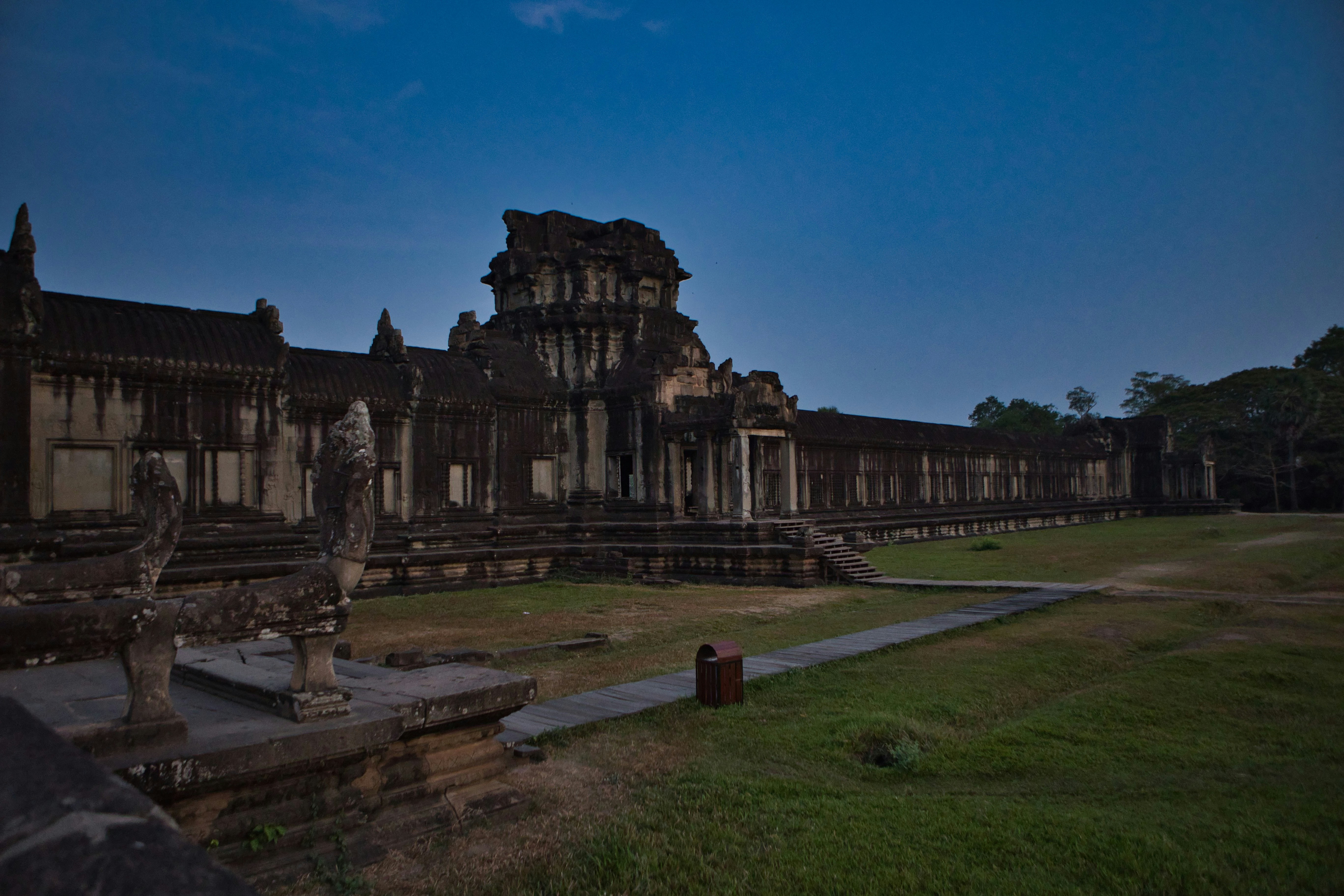 Moonlit Temple Echoes: Ruins Under a Quiet Night Sky