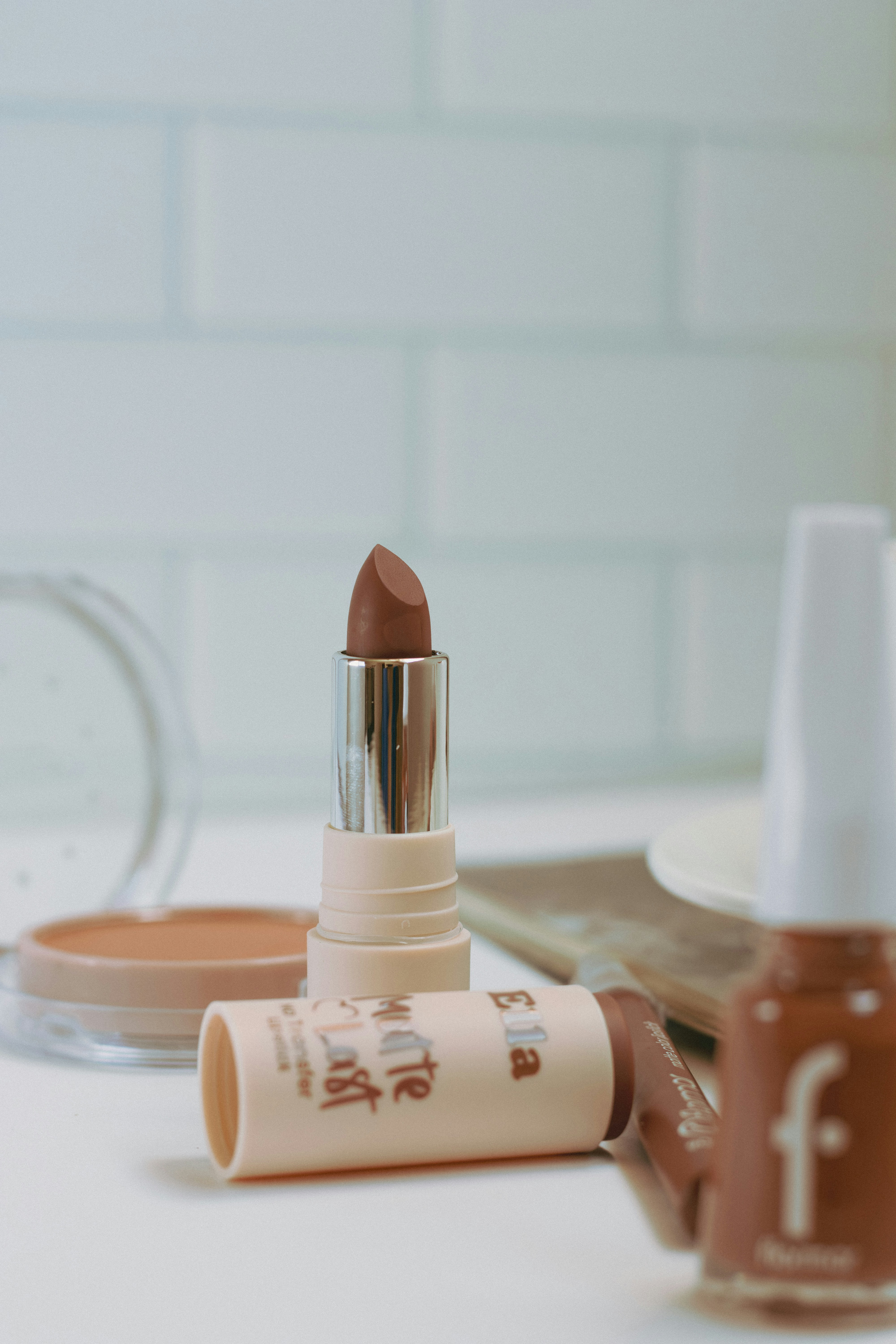 Lipstick Centerstage: A Soft-focus Beauty Scene