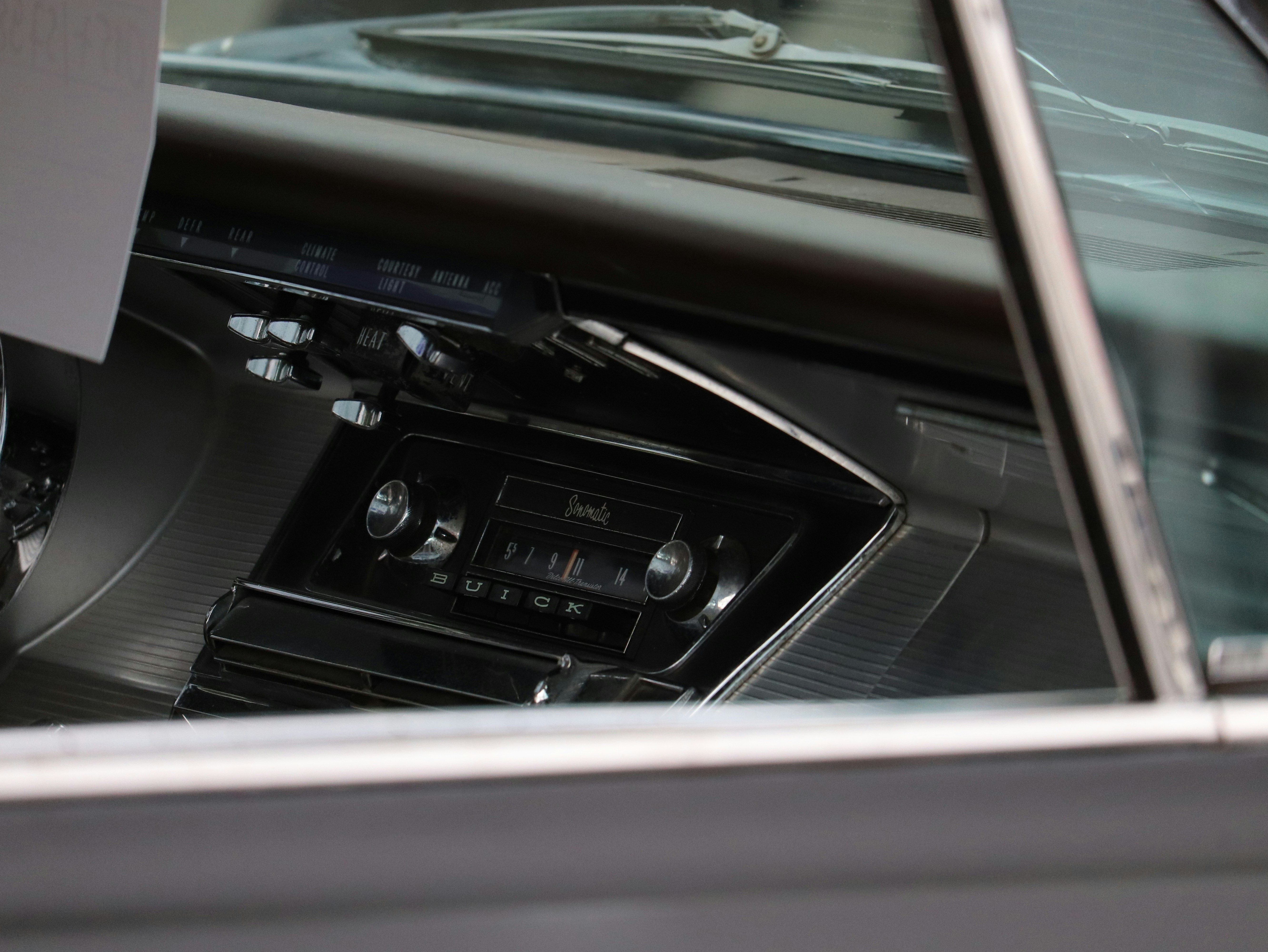 Midcentury Car Console Echo: Chrome, Knobs, and Dials