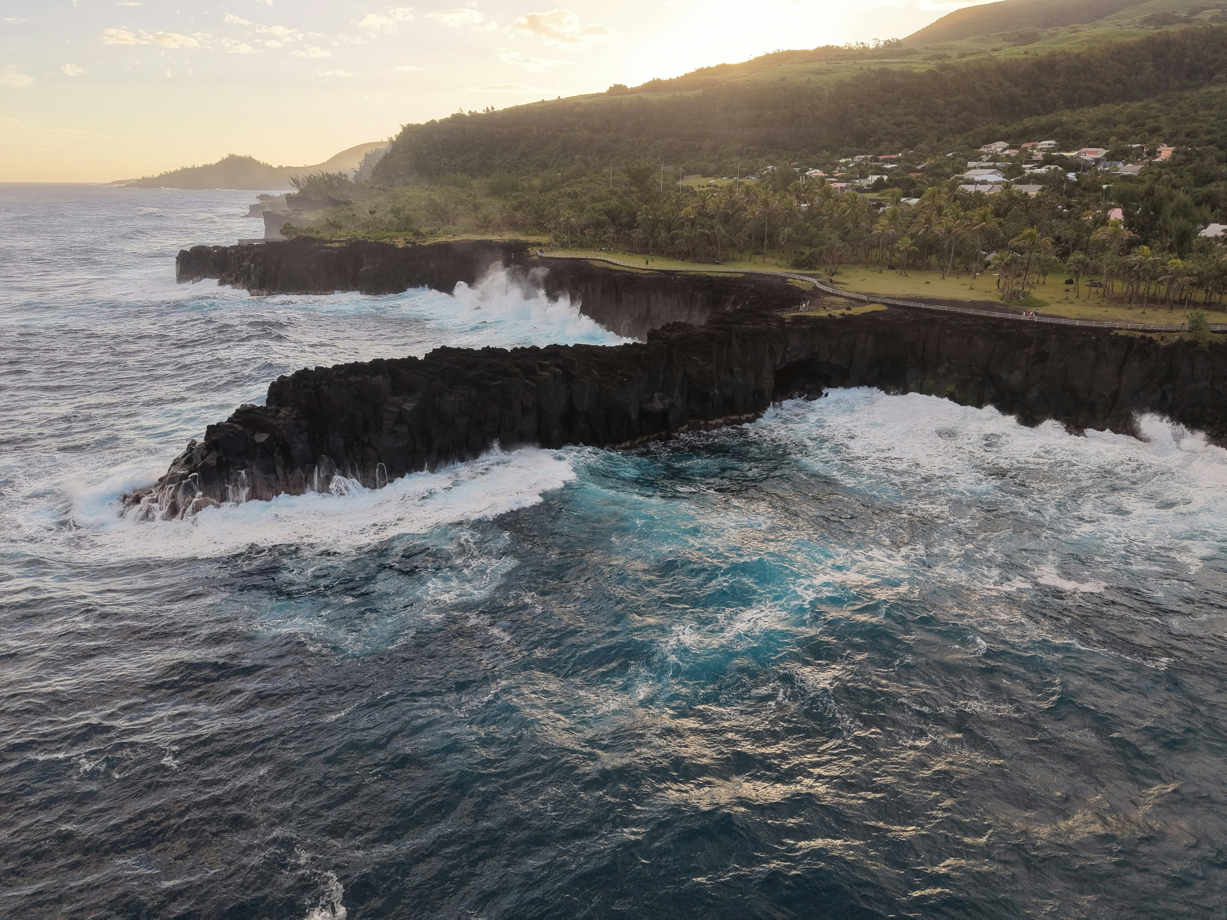 Coastal Cliffline at Sunset: Pacific Rim Edge