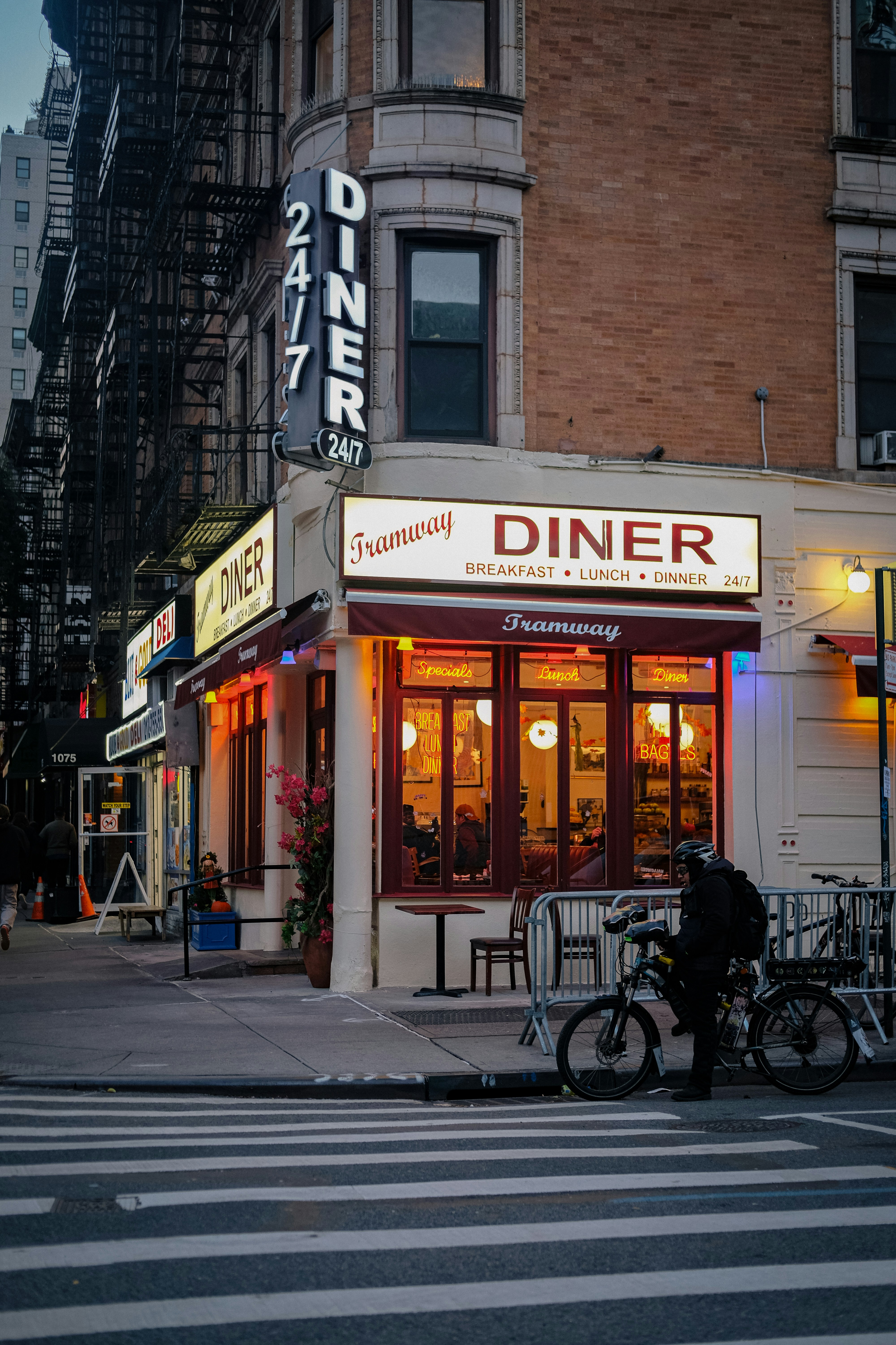 Diner Neon at the Corner: Warm Light on a City Street