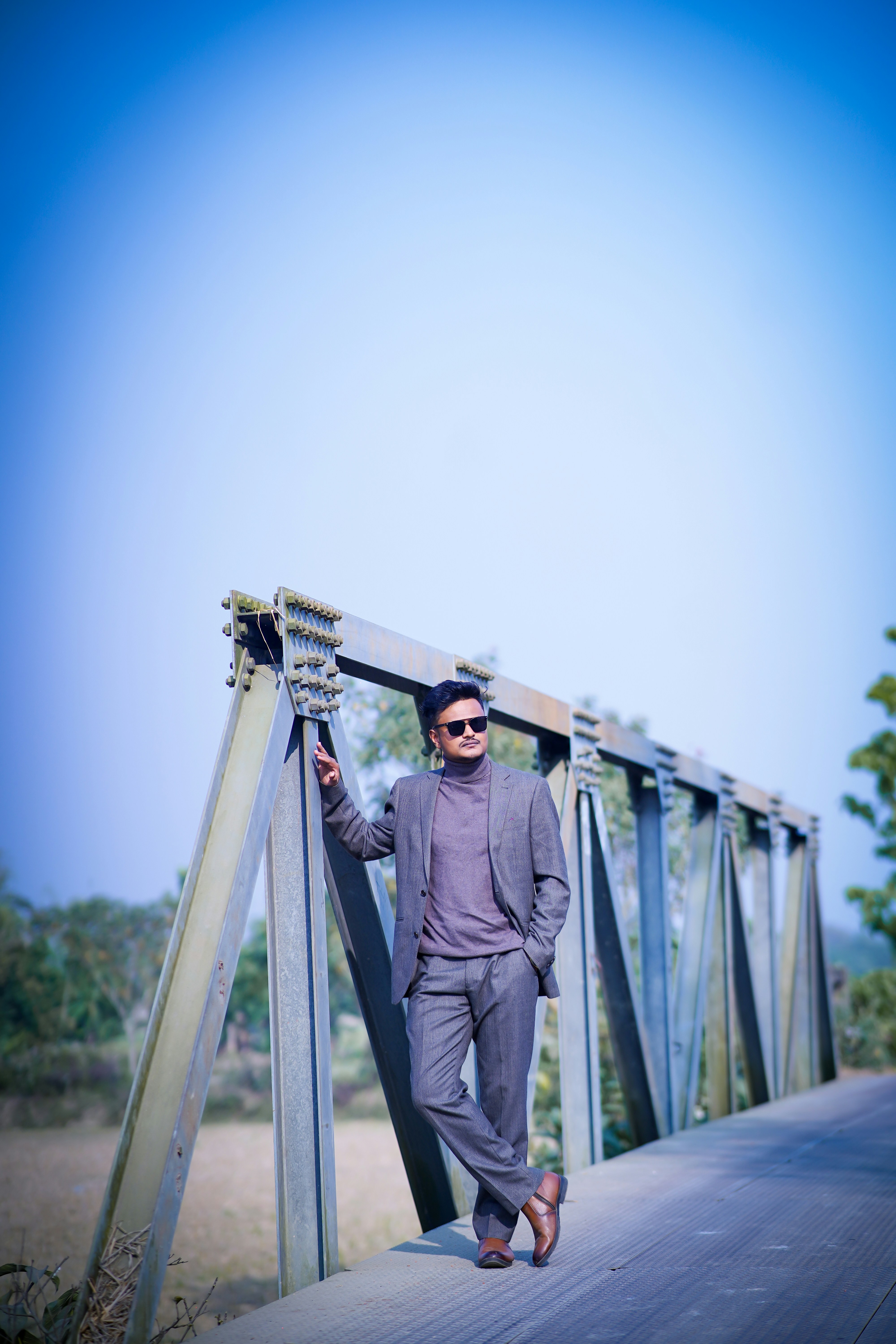 Gentleman on a Steel Span: Quiet Confidence on the Bridge