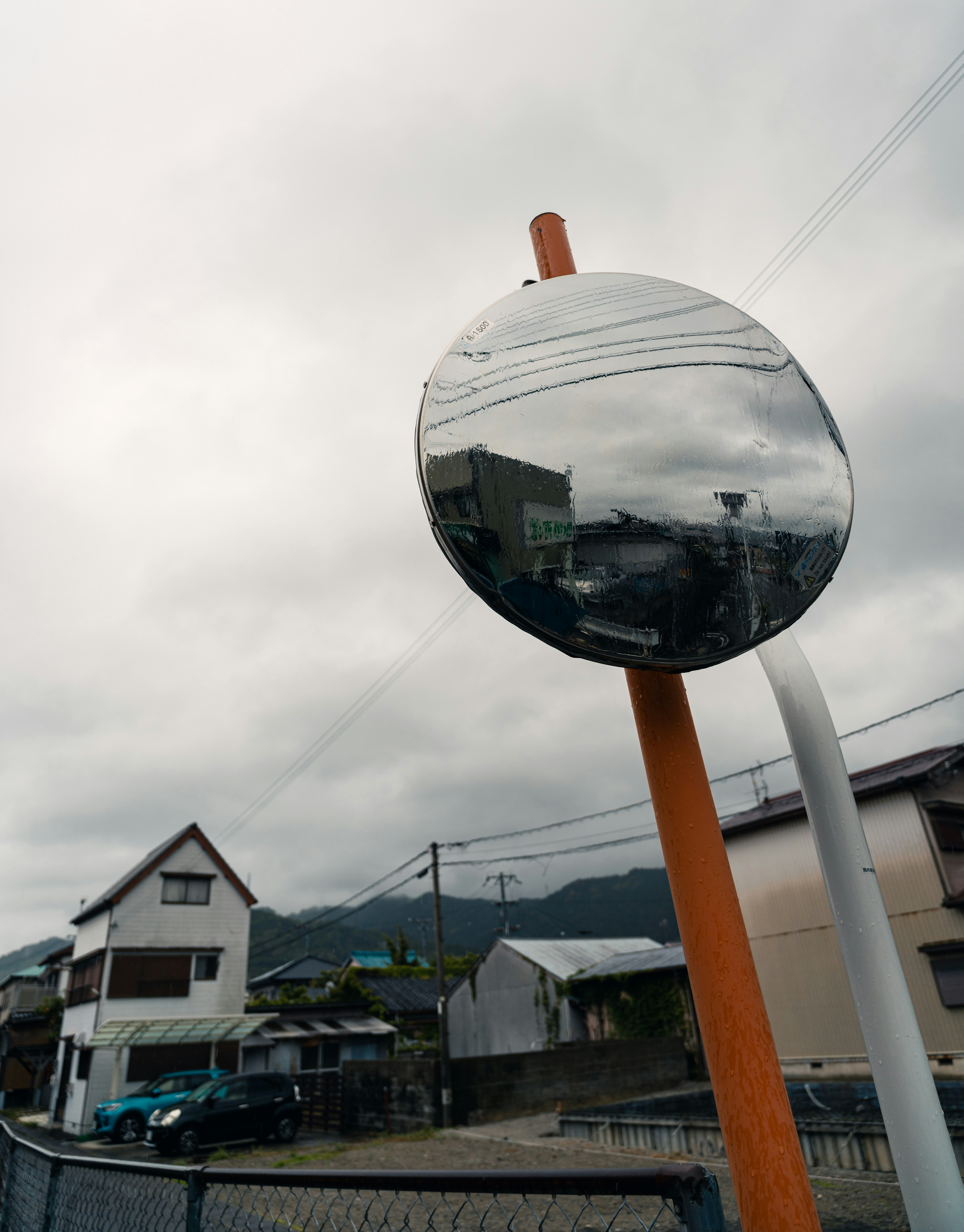 Round Mirror Over the Street: Reflections of Everyday Urban Life