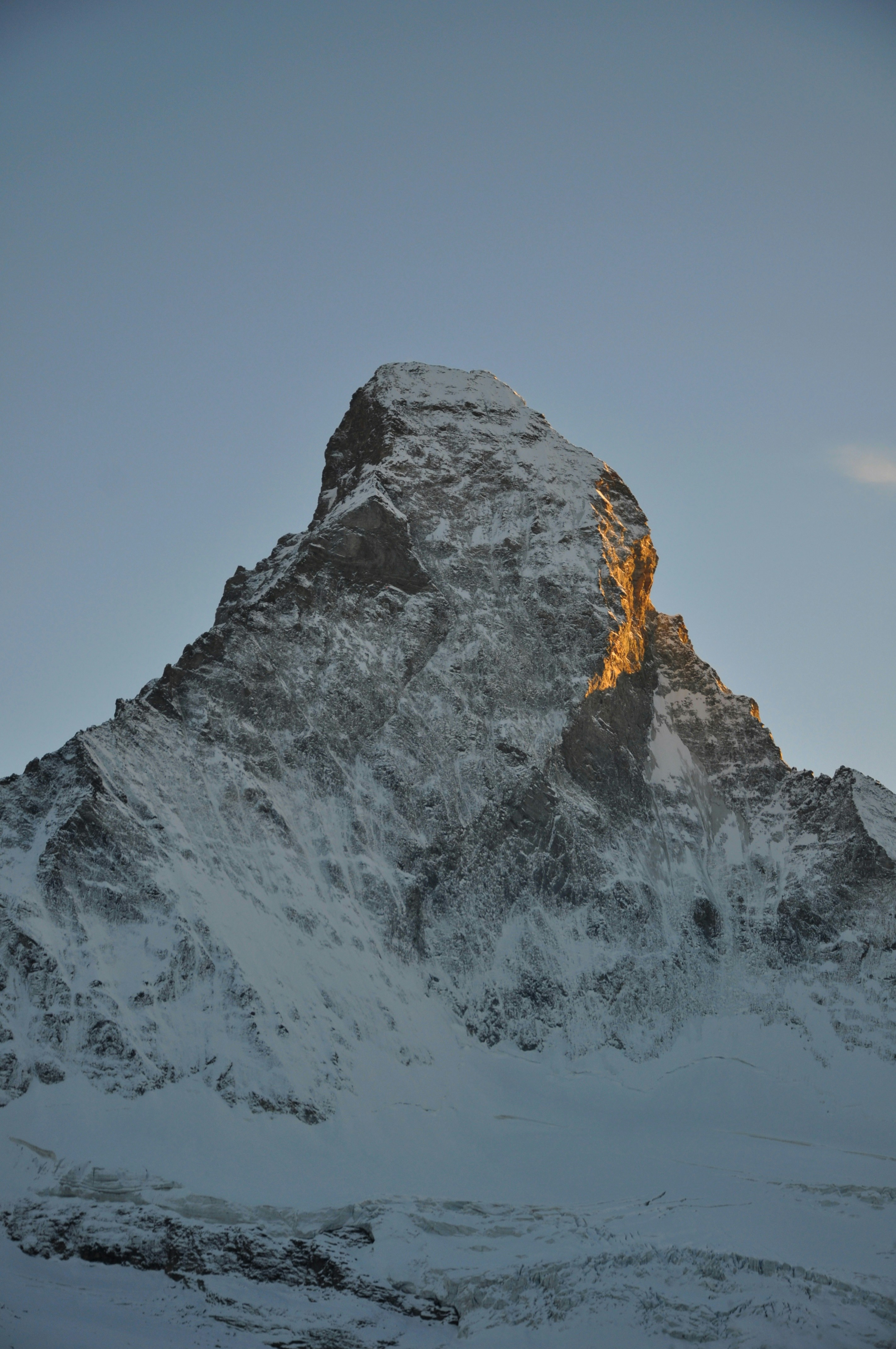 Summit Ember: The Peak Warmth on a Cold Crest