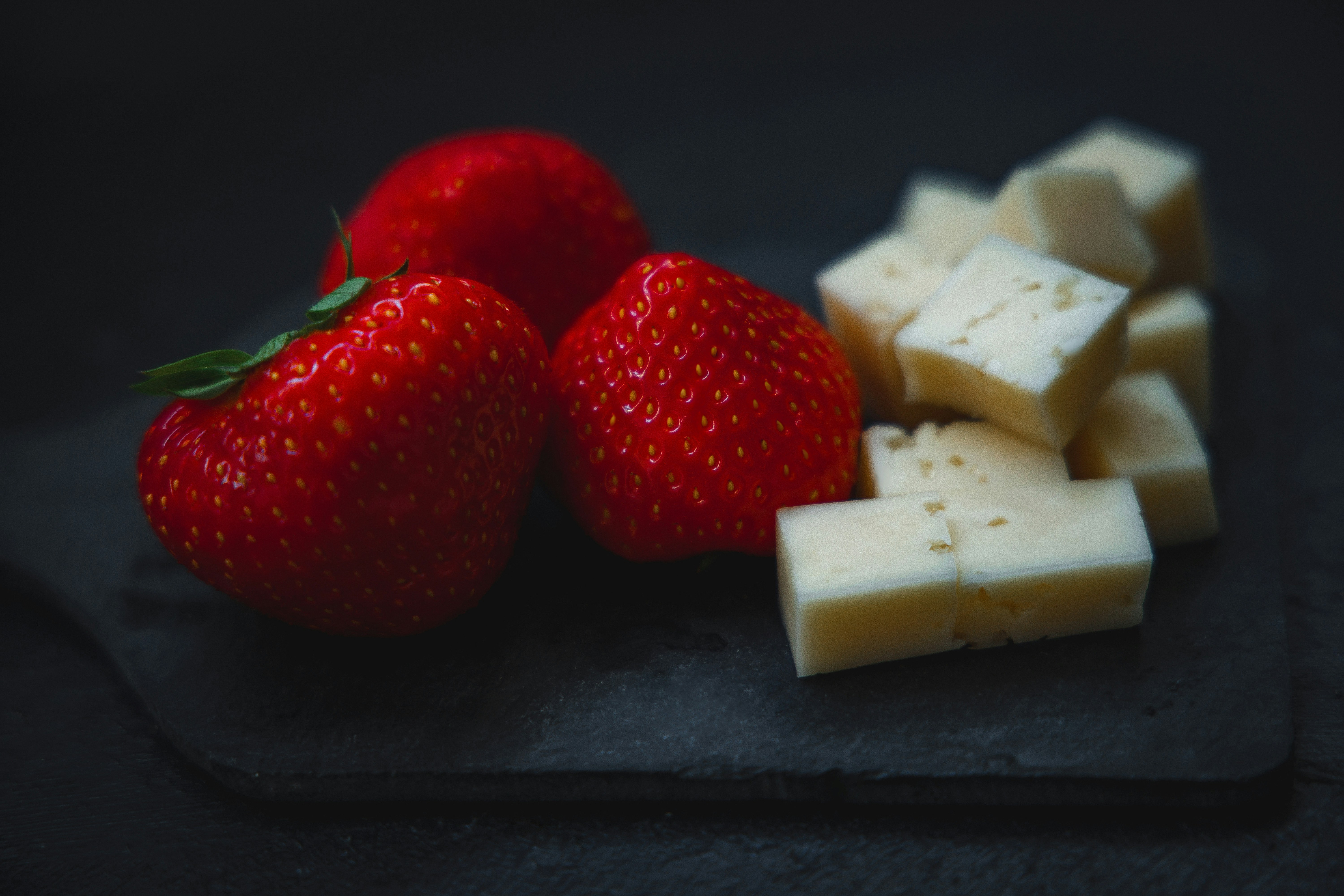 Strawberries and Cube Cheeses: a Quiet Bite on Slate