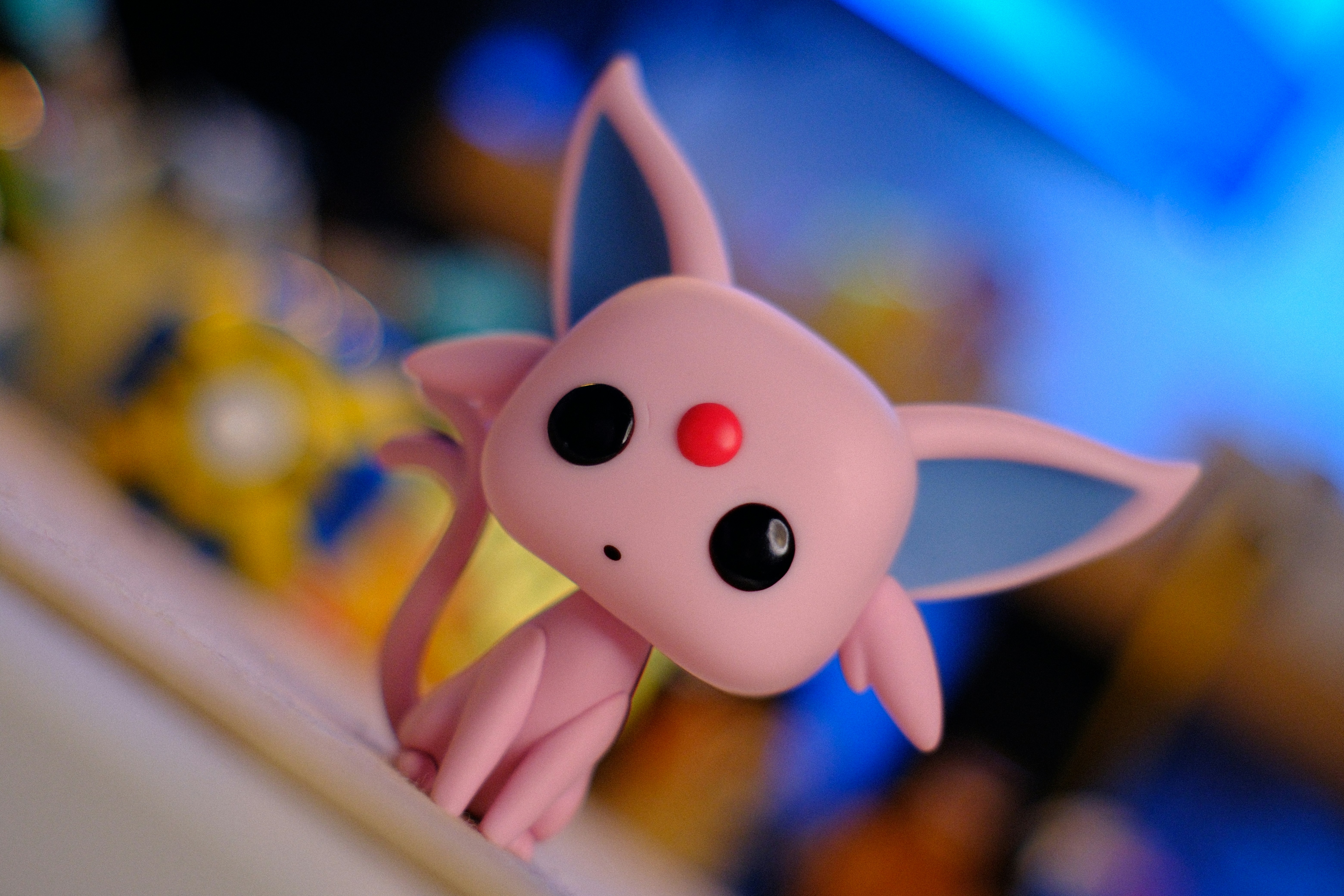 Moonlit Plush: A Pink Faceted Molecule of Cuteness