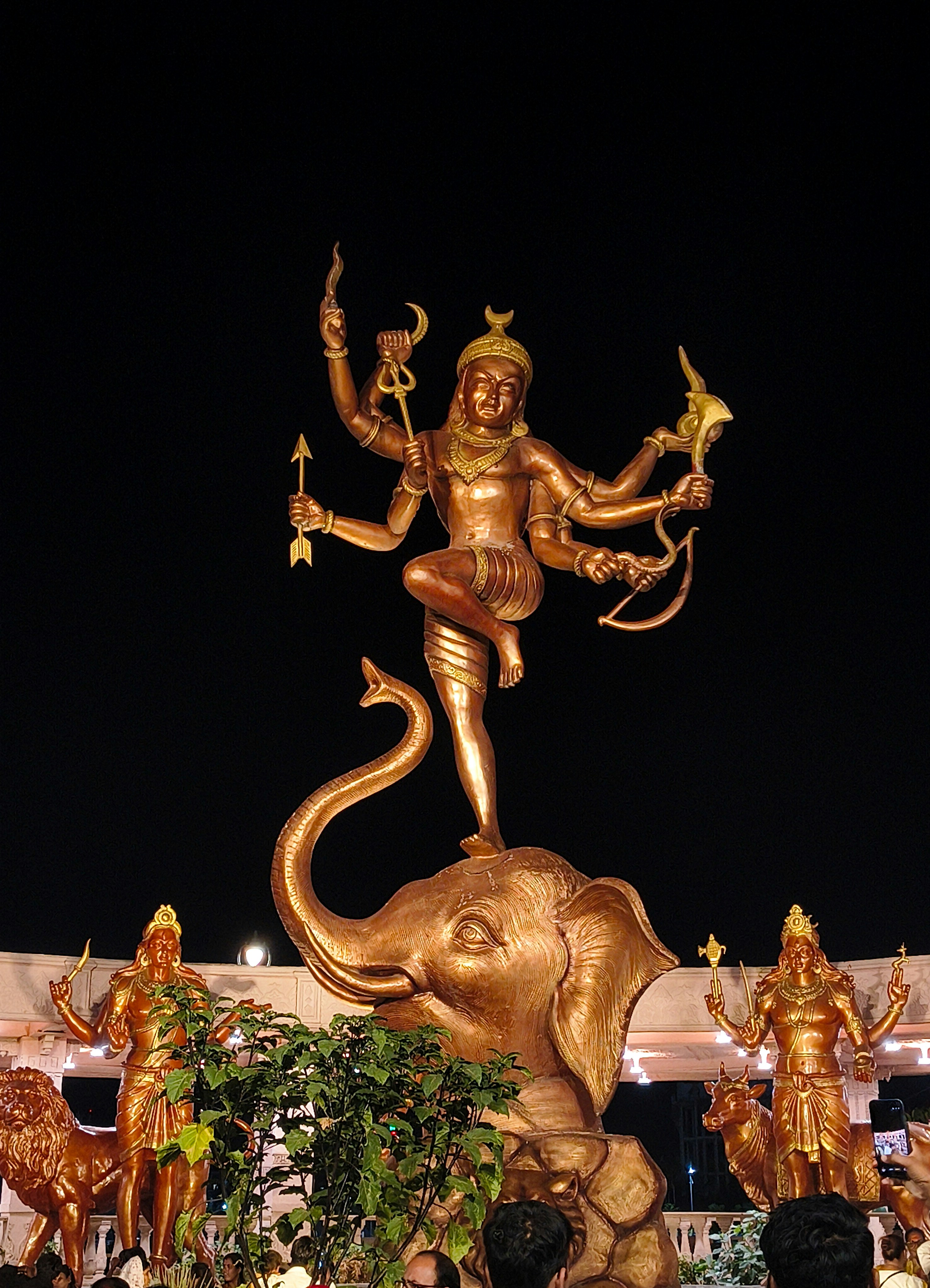 Night-Gilded Dance: The Deity atop the Mighty Elephant