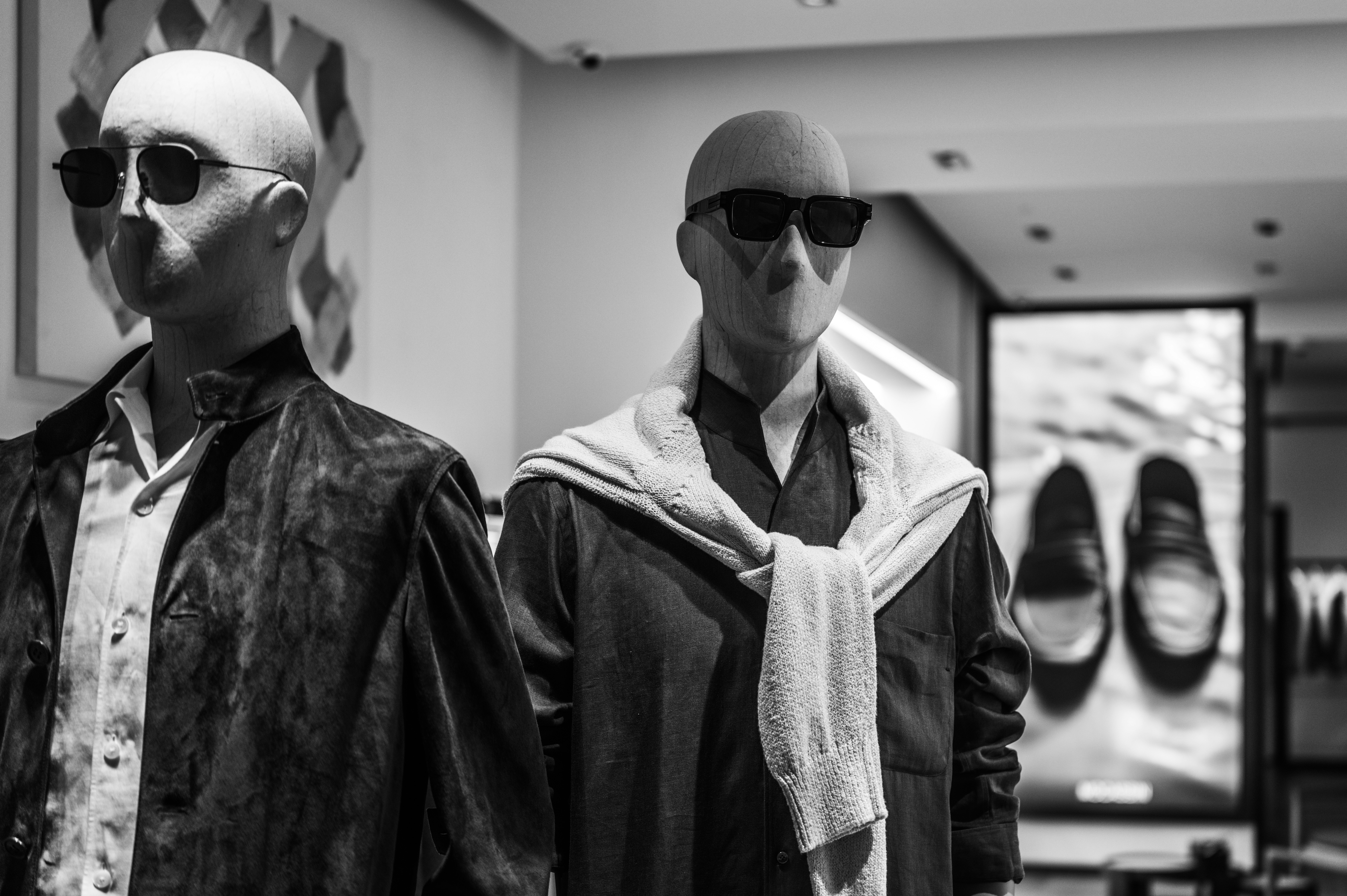 Silent Duet: Twin Mannequins in Monochrome Halt