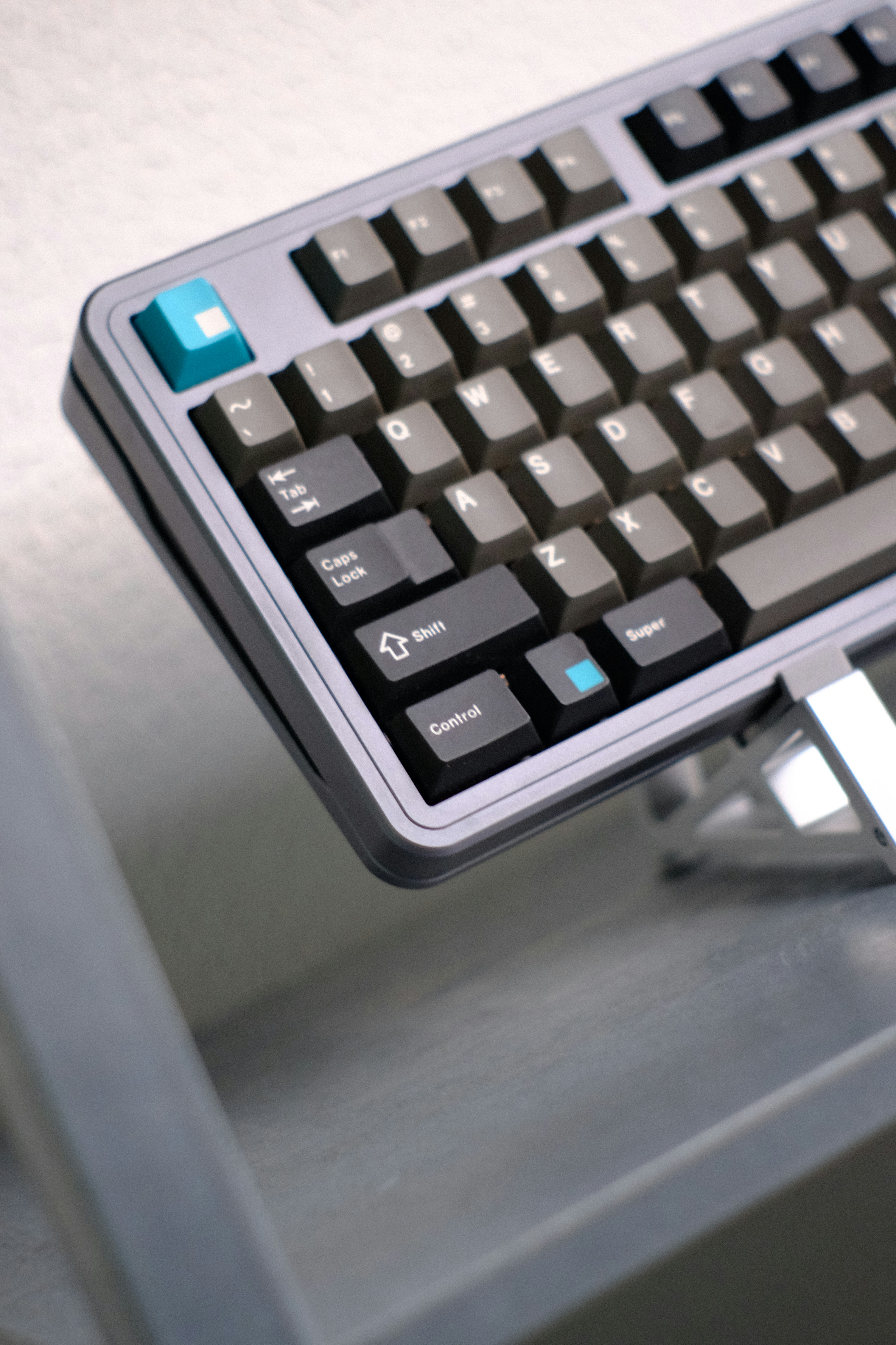 Retro Mechanical Keyboard Extends Over the Edge