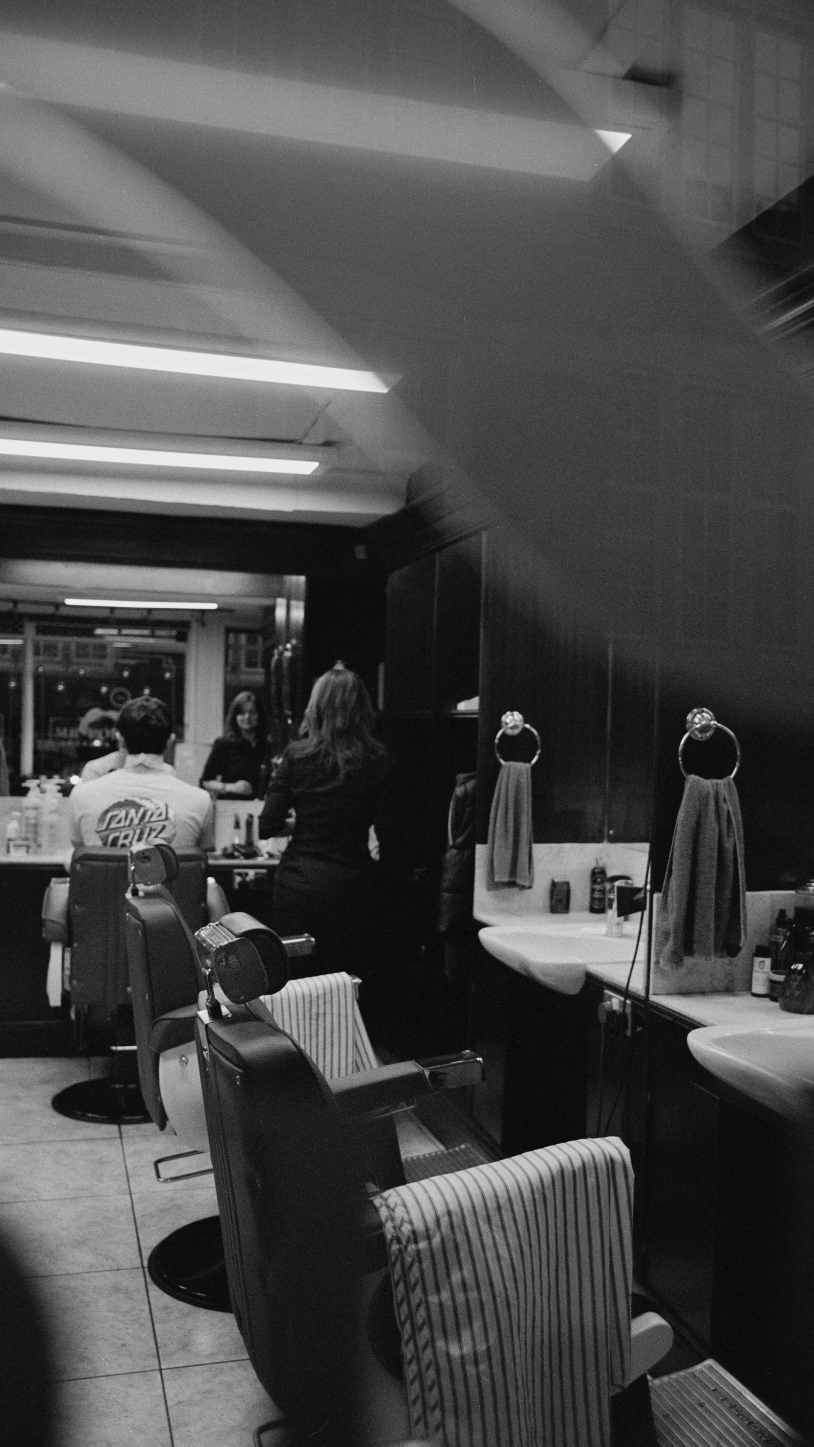 Spotlight in the Salon: A Quiet Moment Behind the Mirrors