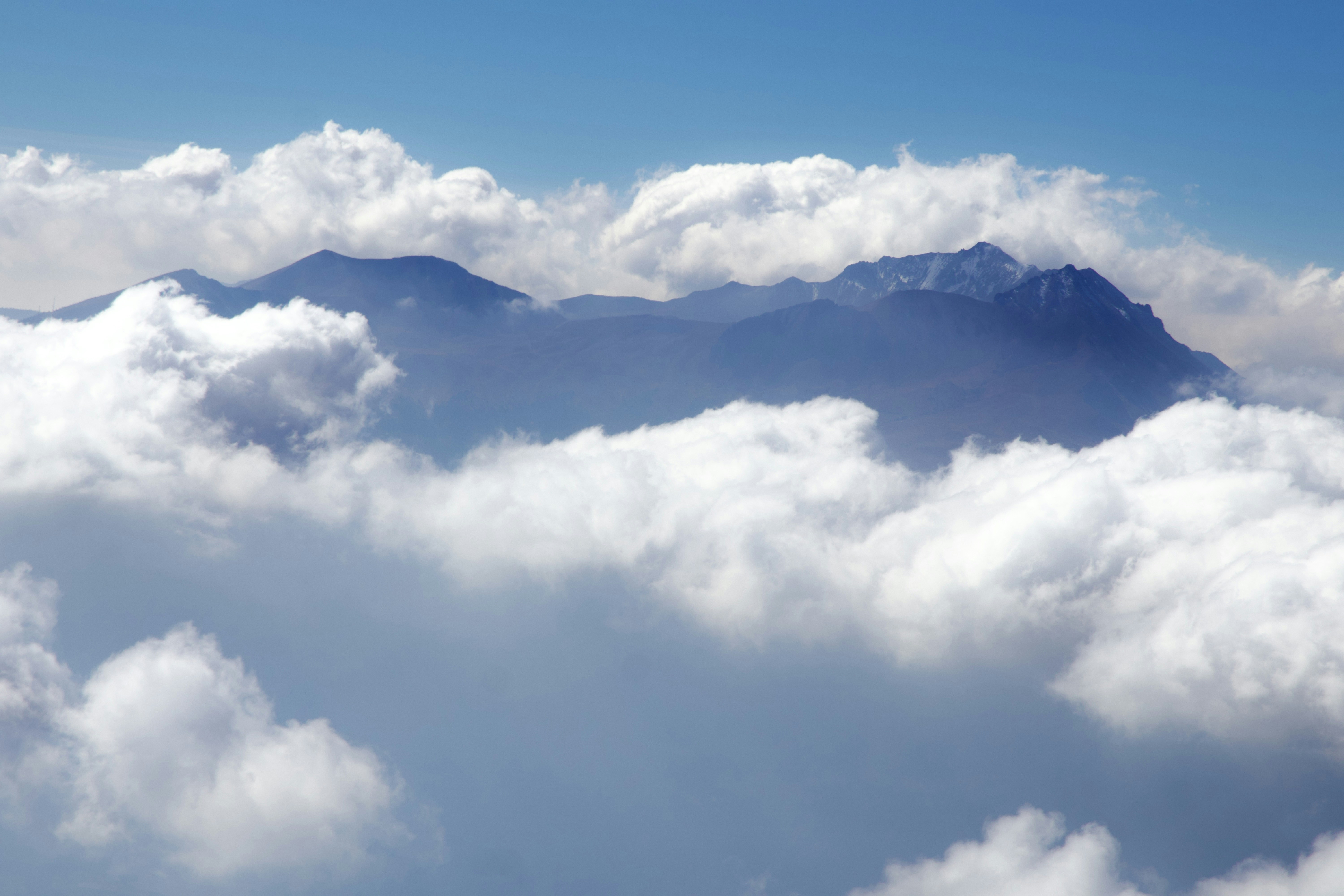 Peaks Above the Sea of Clouds
