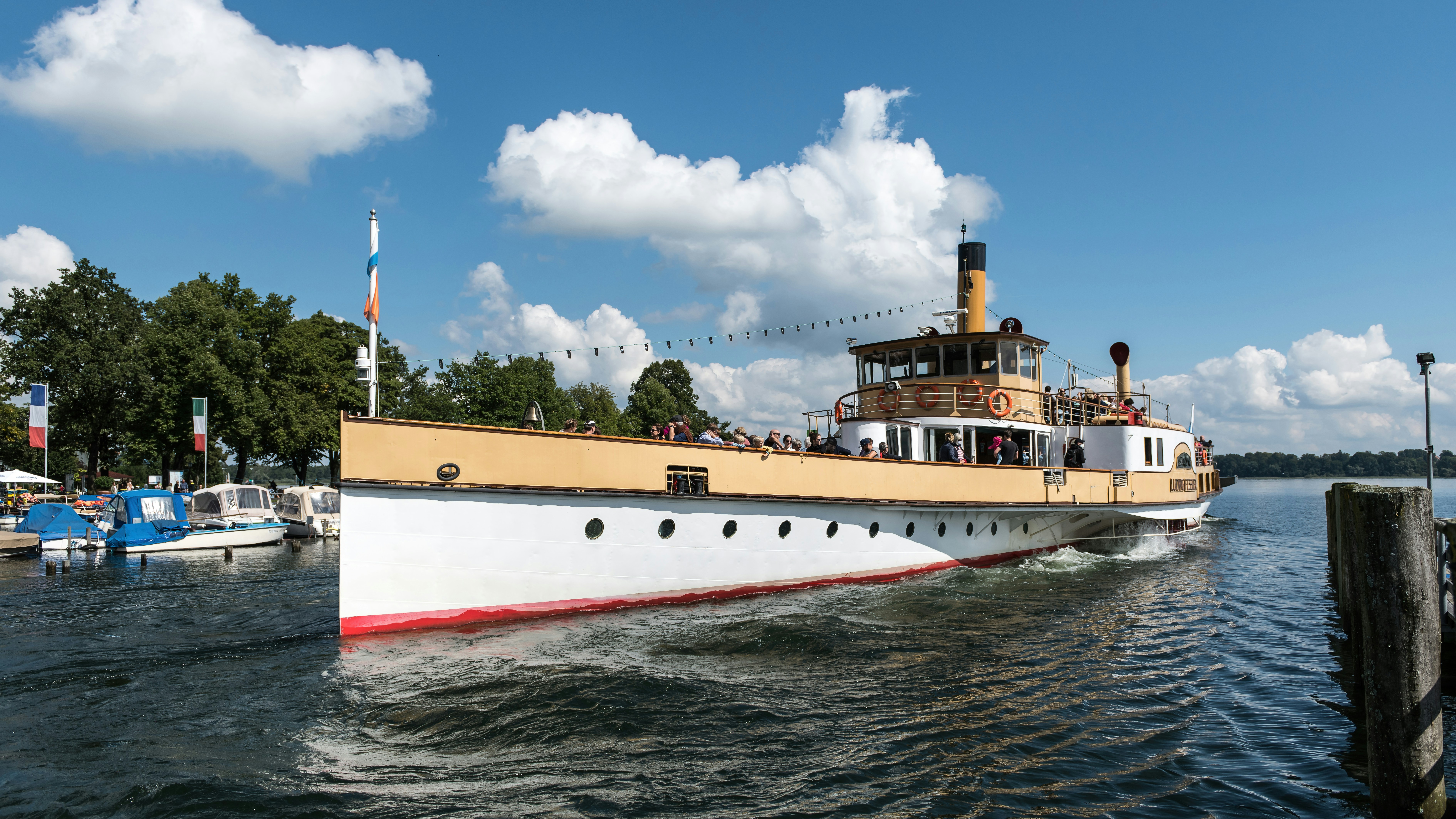 Heritage Vessel Glide: A Classic Steam Boat at Dockside