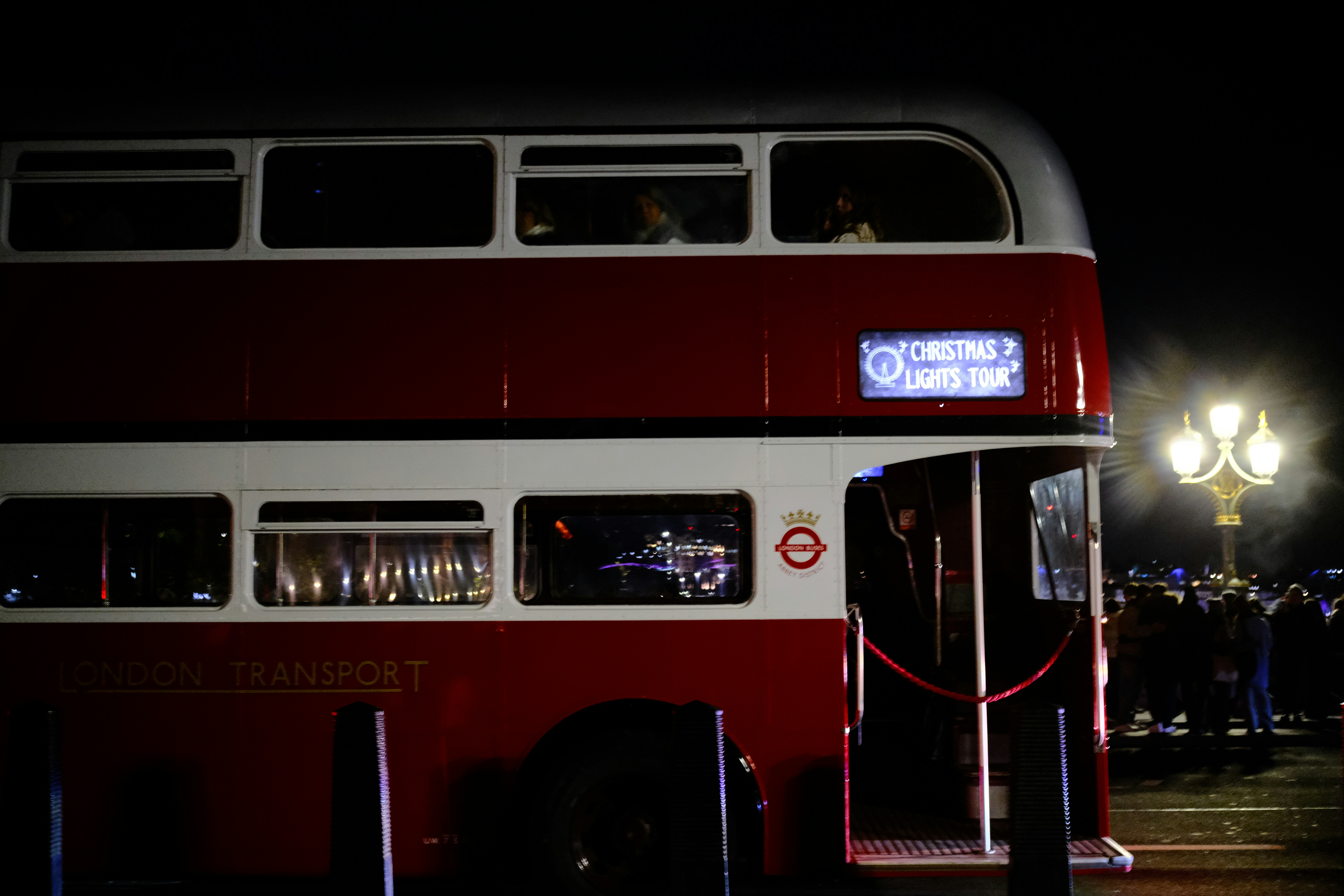 London Bus at Night: Christmas Lights Tour