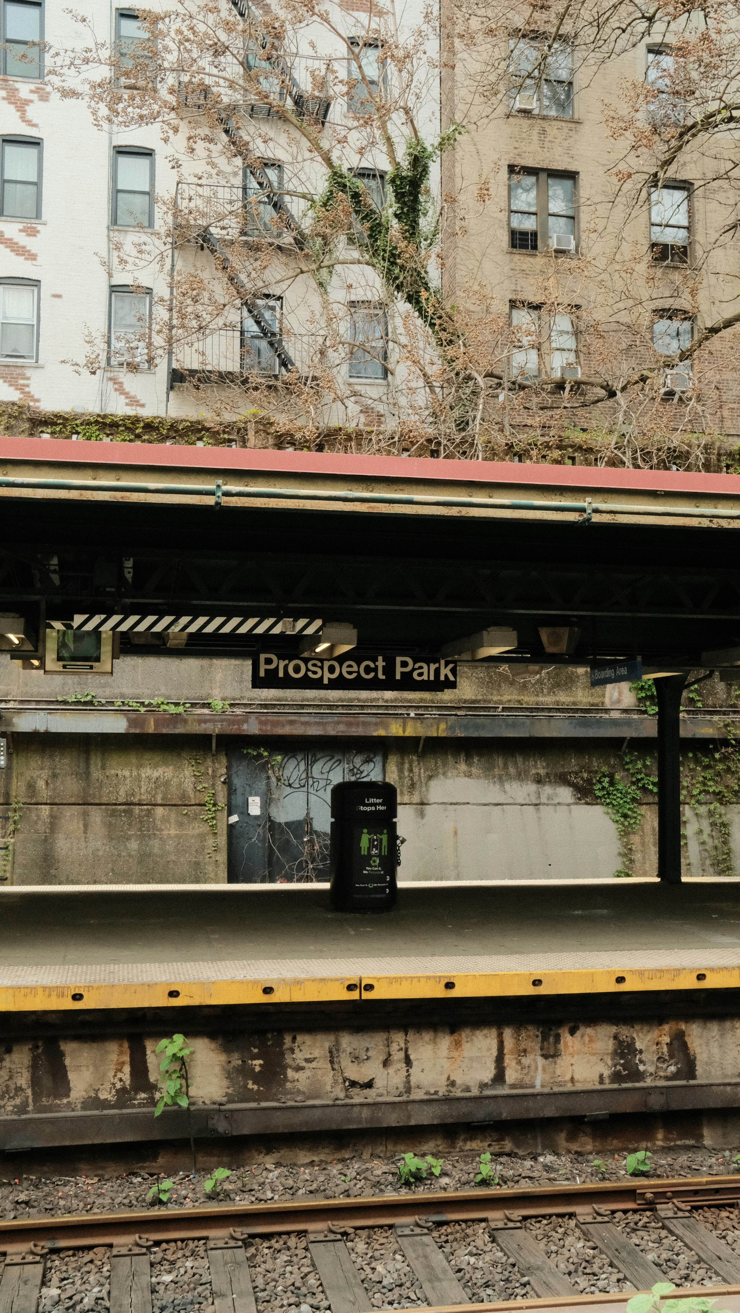 Platform Silence: The Quiet Edge of Prospect Park Station