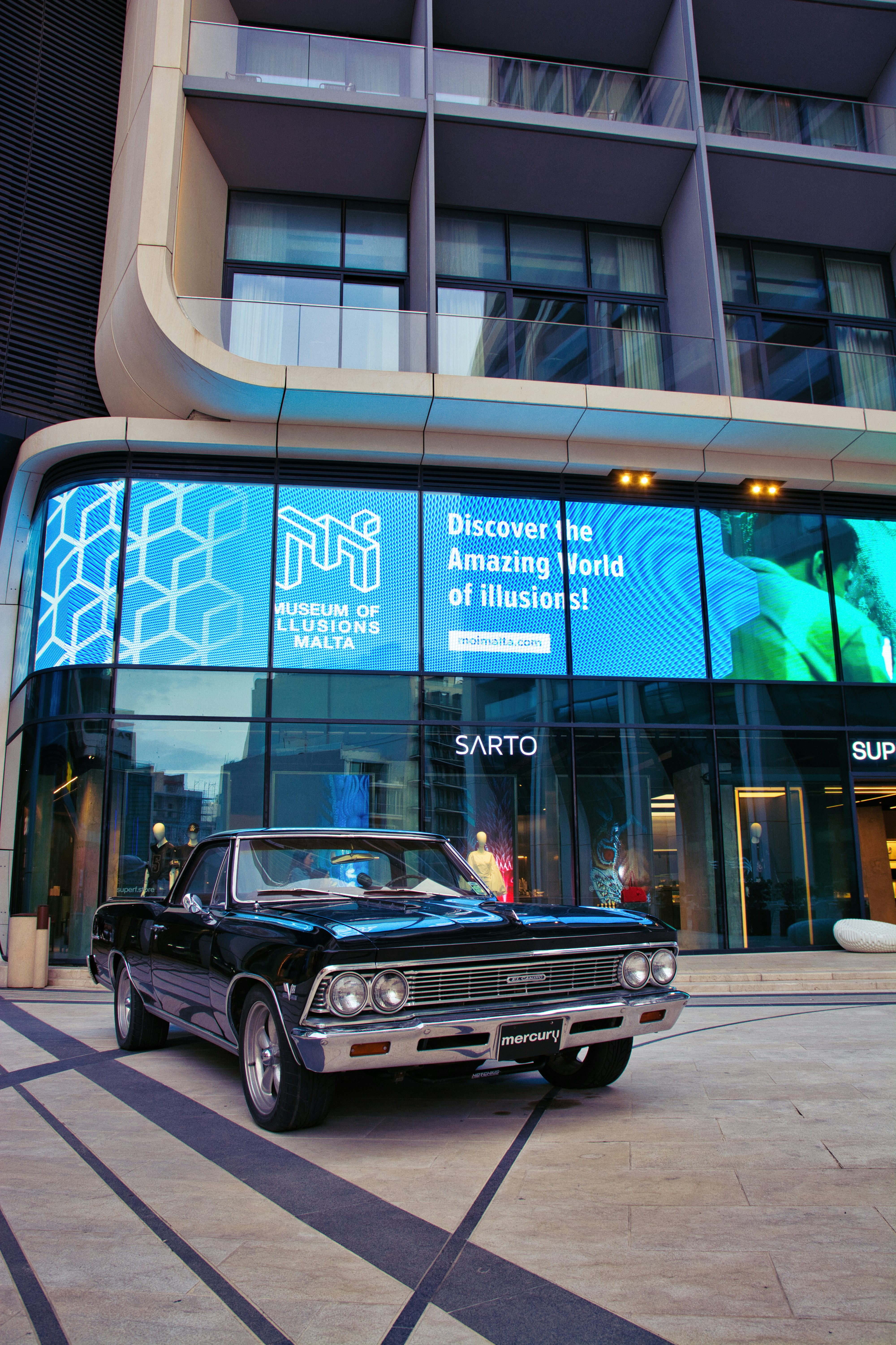 Chrome Classic: A Vintage Mercury Shines in Modern Glass