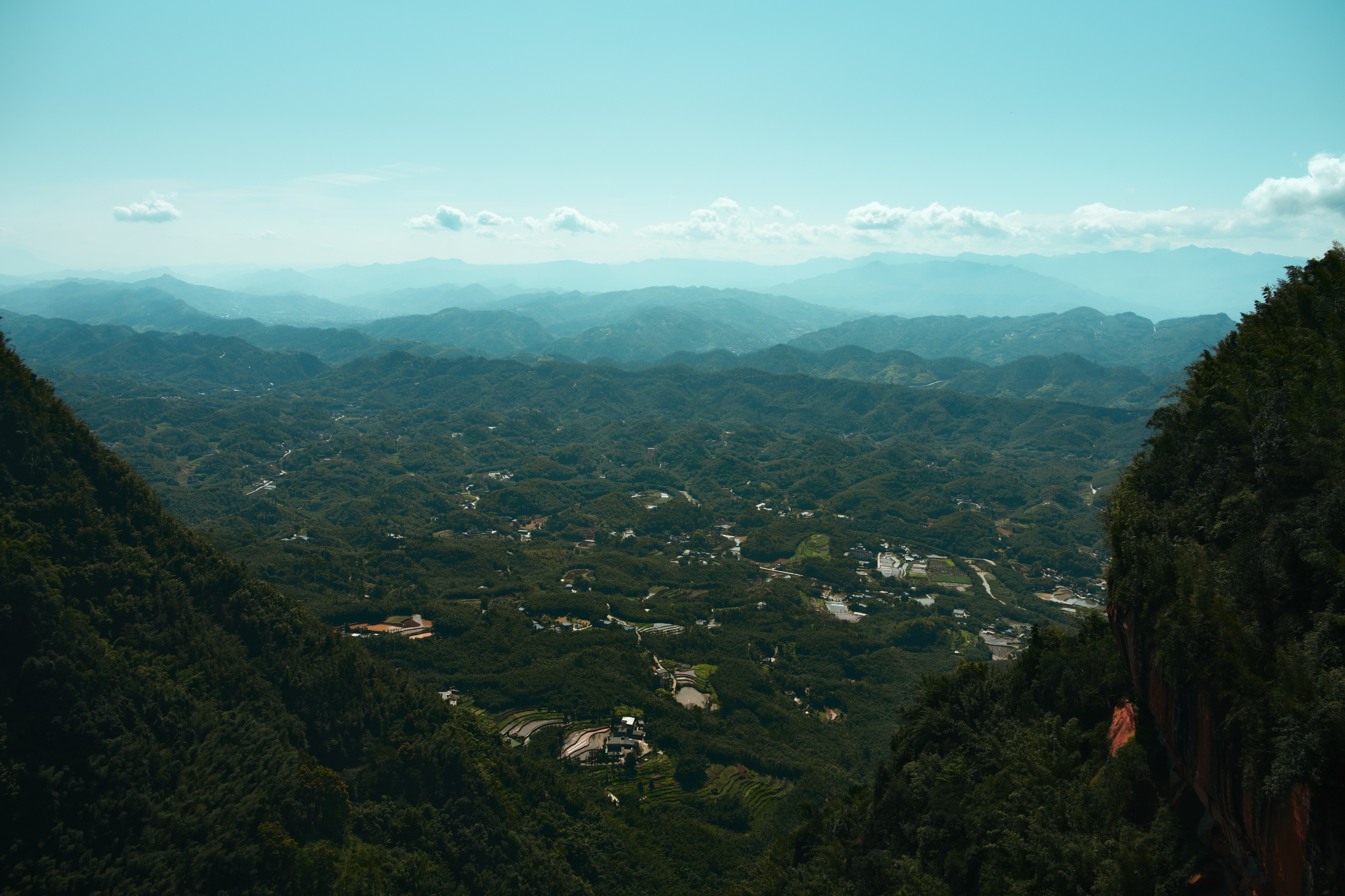 Valley Weave: A Plateau of Terraced Peaks Beyond the Ridge