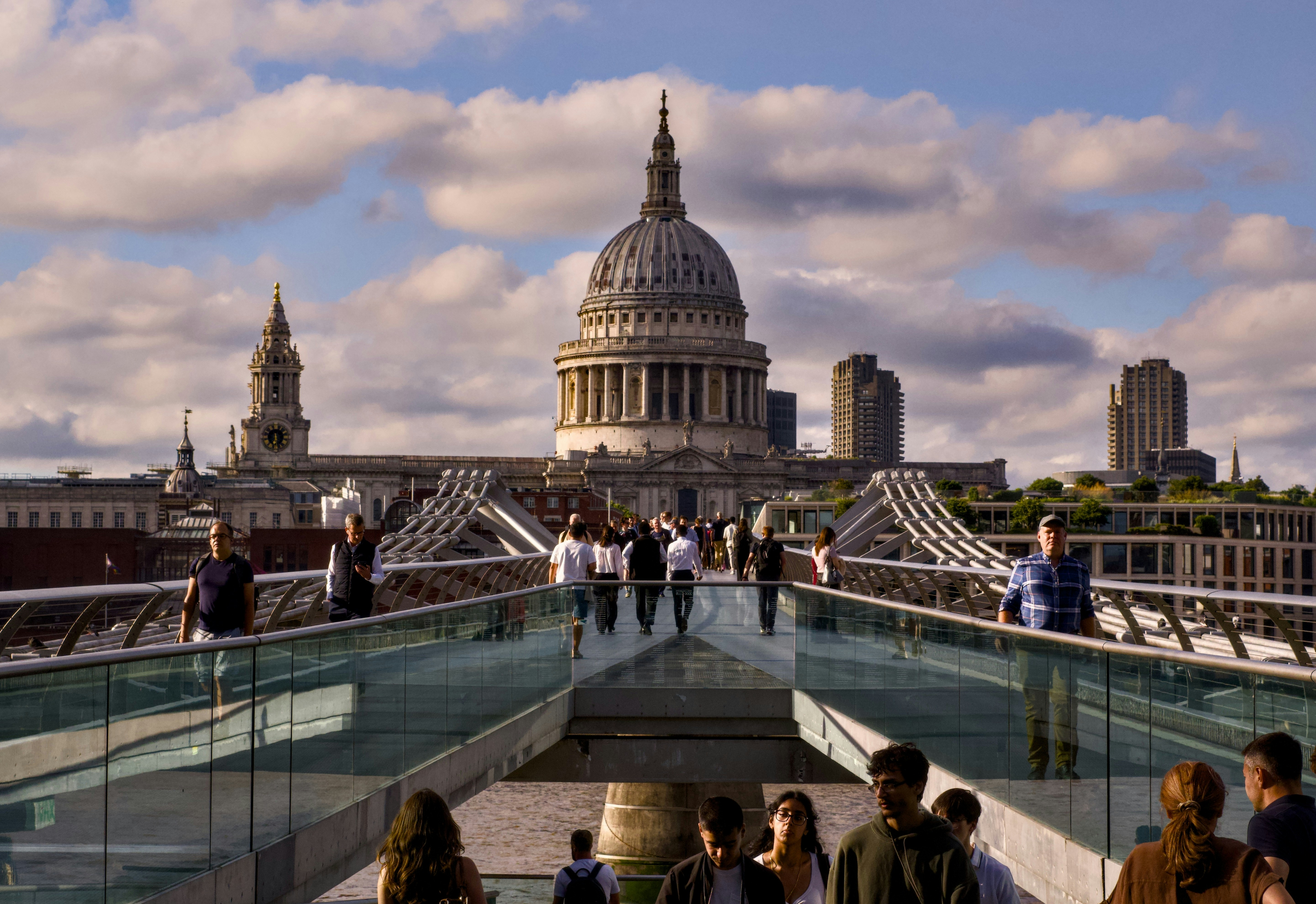 Stairway to St. Paul: Pedestrians on the Millennium Bridge Under a City Dome