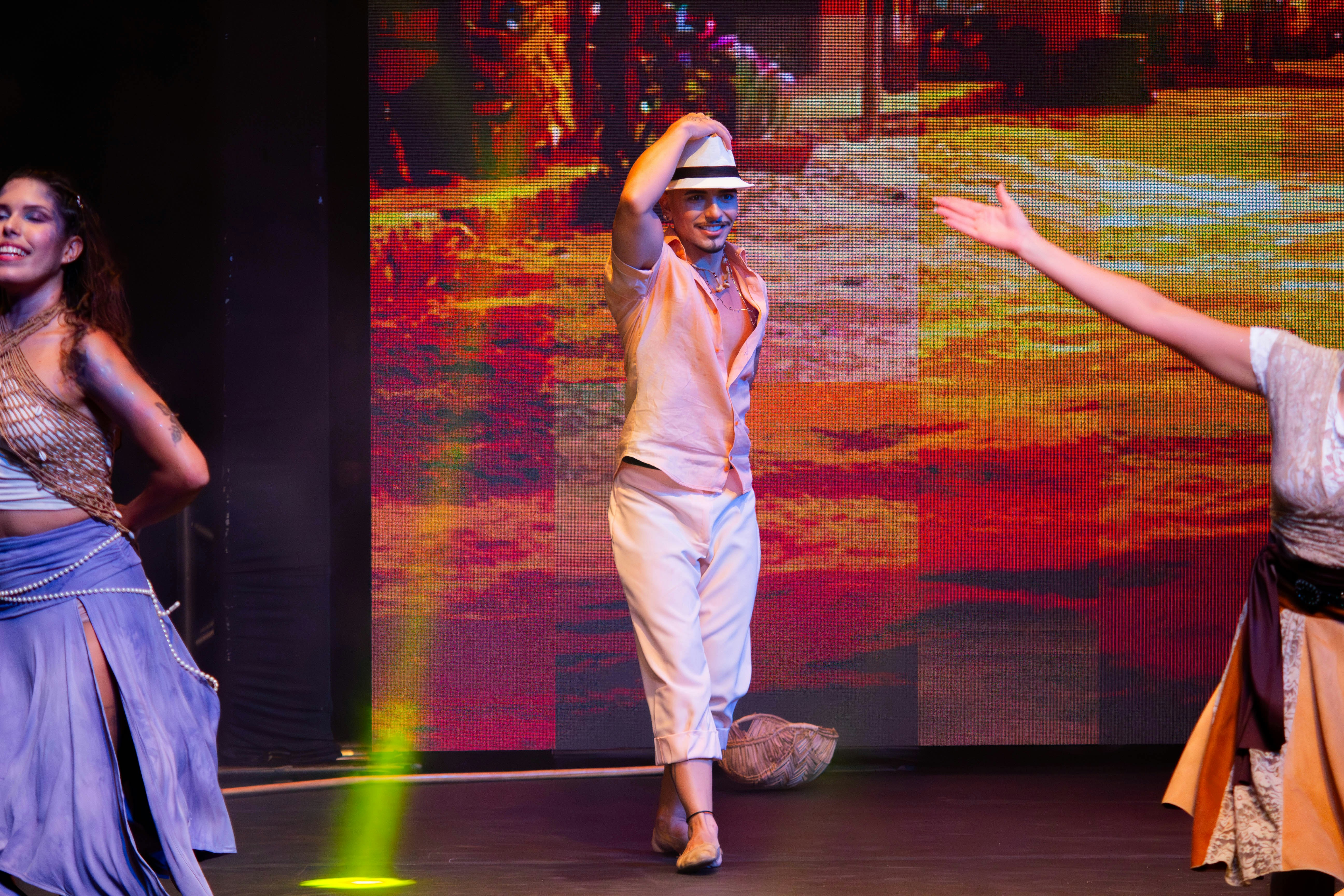 Mid-Stage Spotlight: Swinging Charisma Under Neon Sunset
