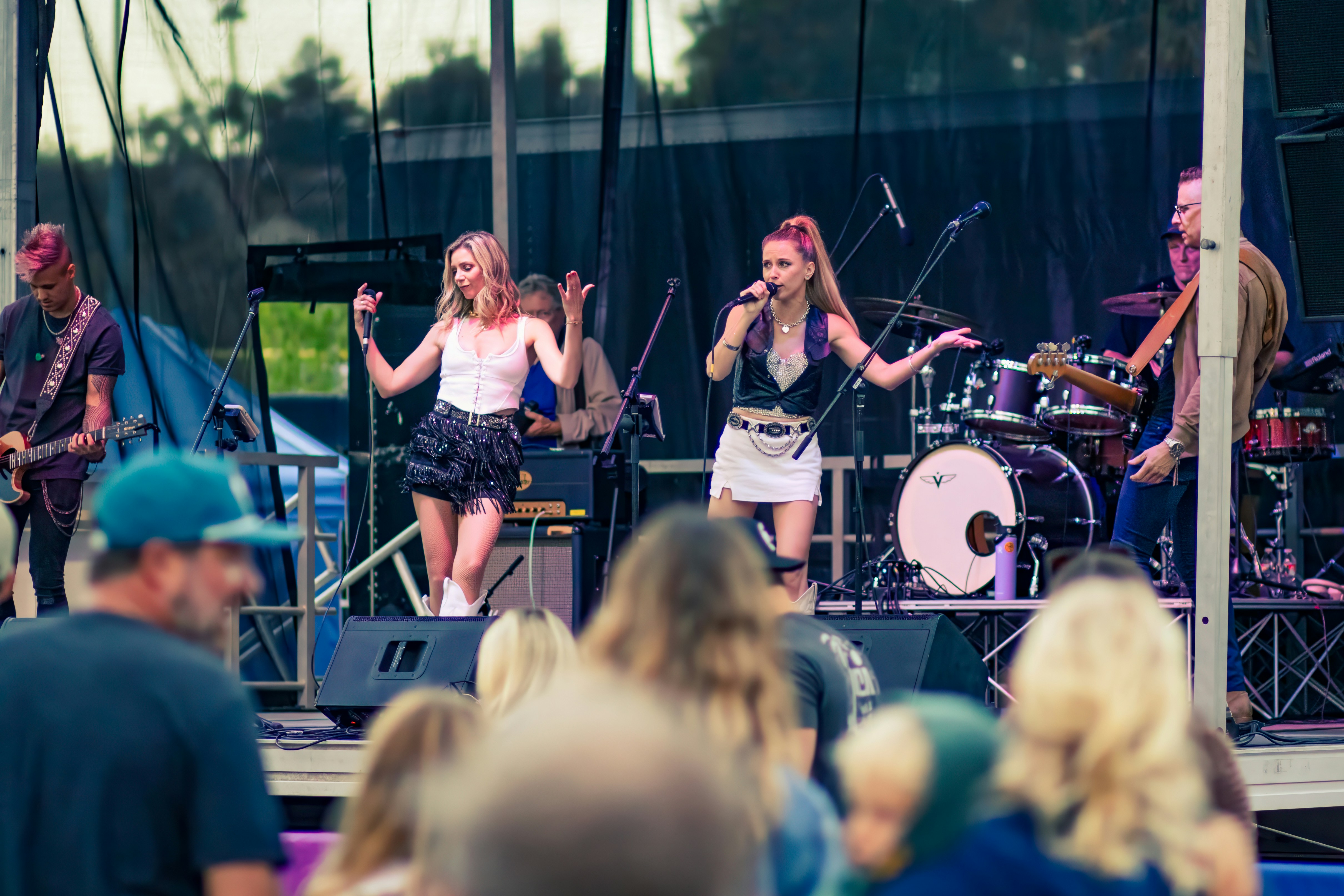 Stage Pulse: A girl-fronted pop moment under the festival lights