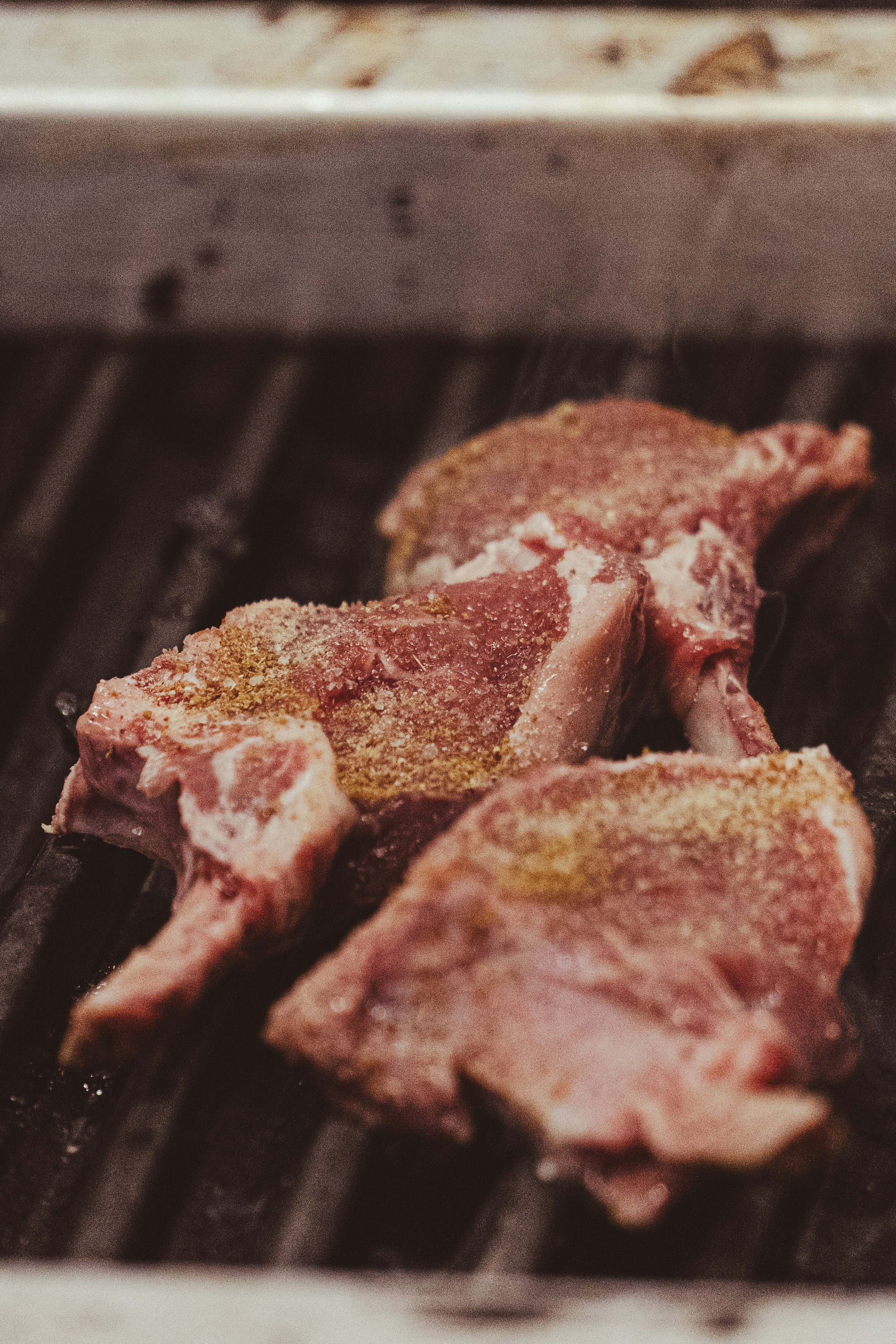 Charred Cast Iron Sizzle: Pork Chops on a Griddle