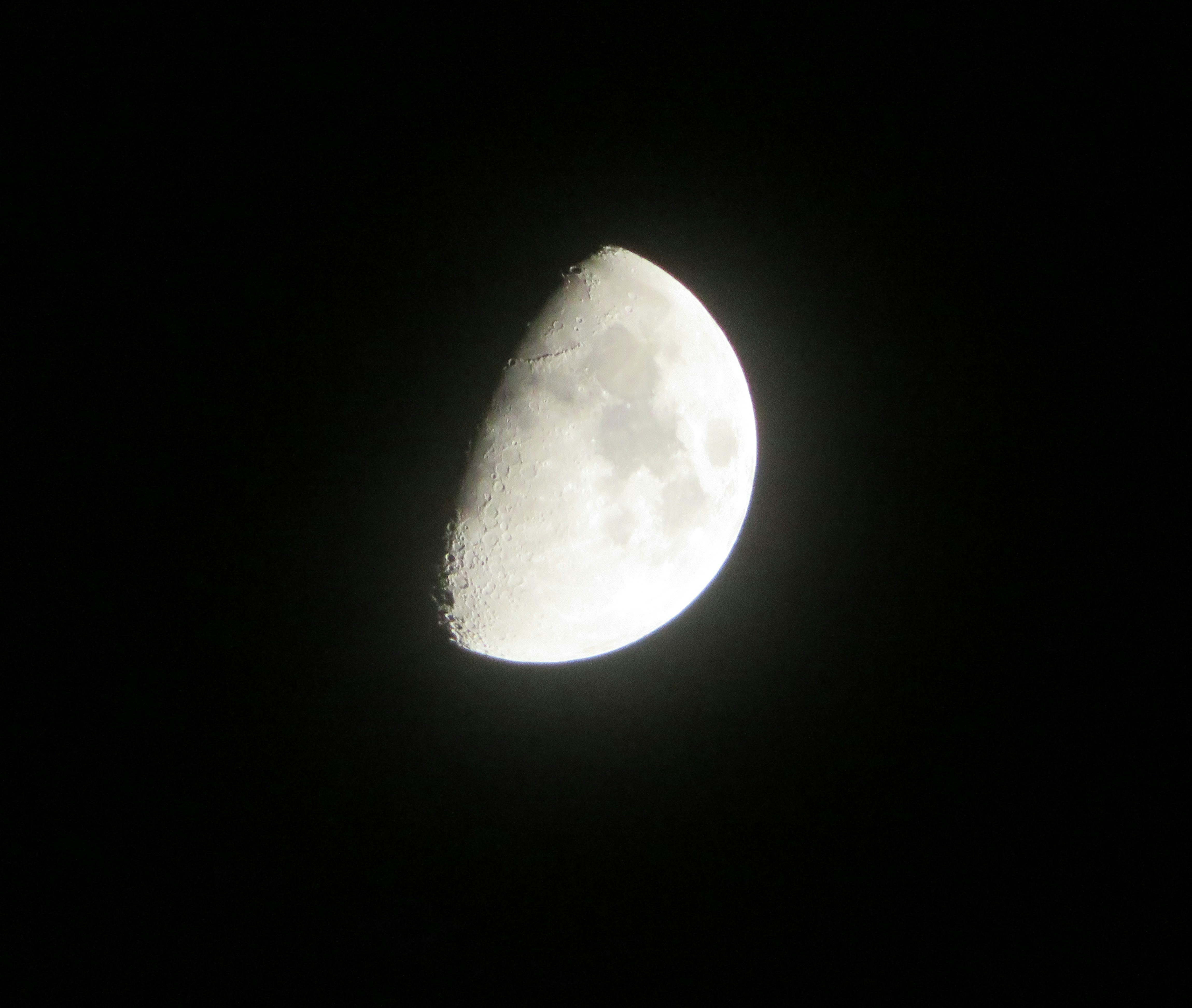 Luna Half-Light: A Quiet Crescent in the Night