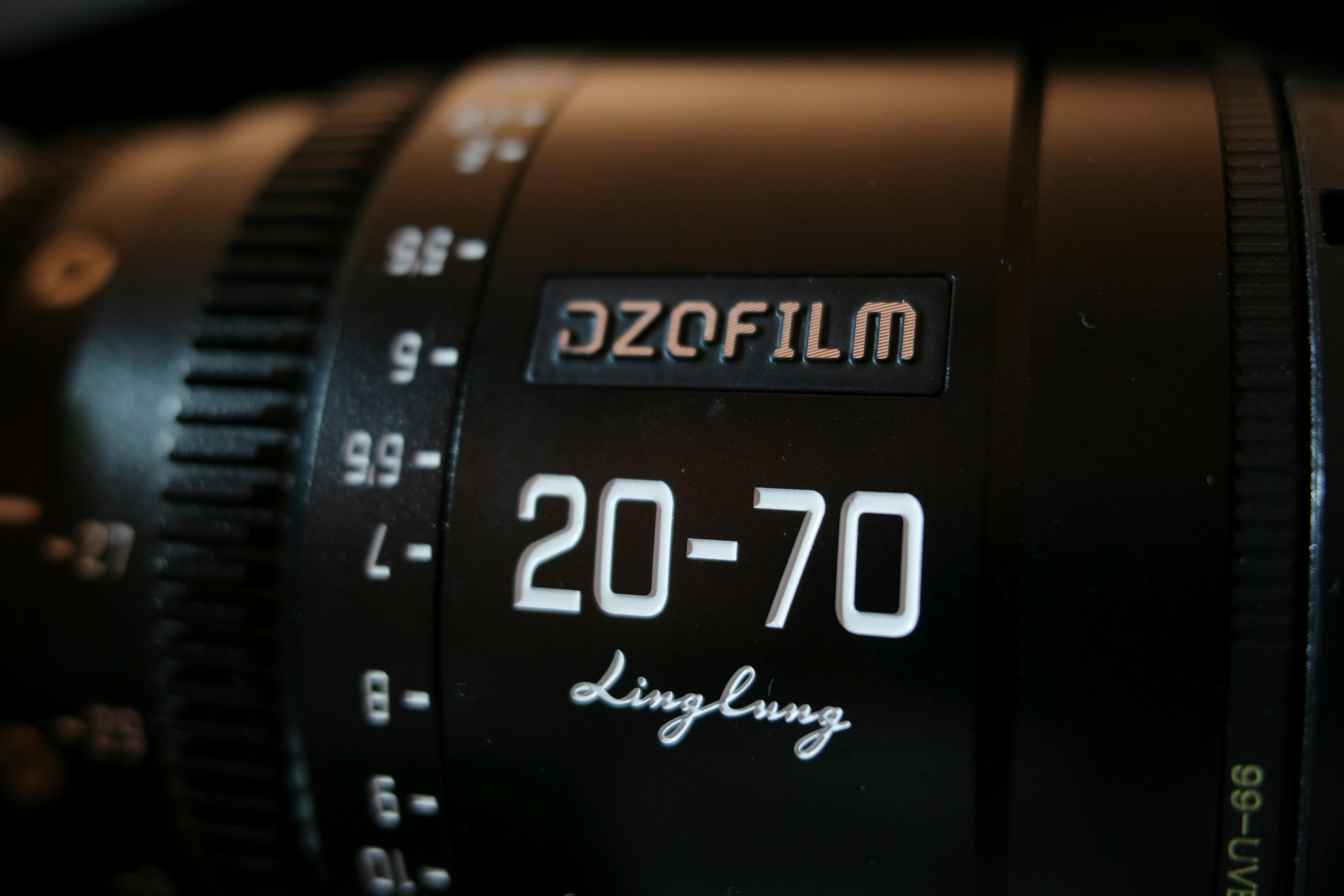 Close-up of a 20-70 LingLong lens: a portrait of precision
