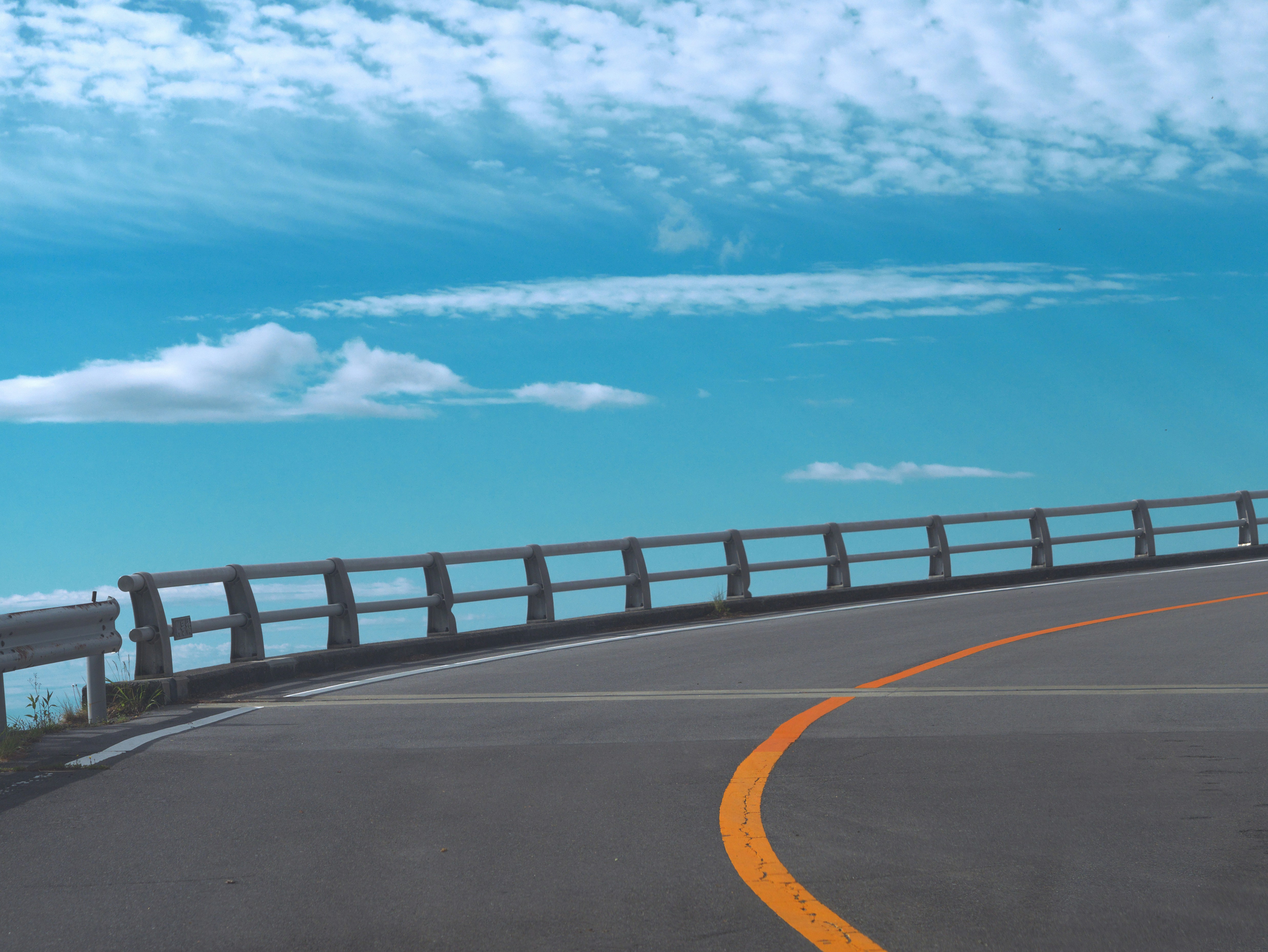 Curve of the Horizon: A Quiet Drive Along an Open Cliffway