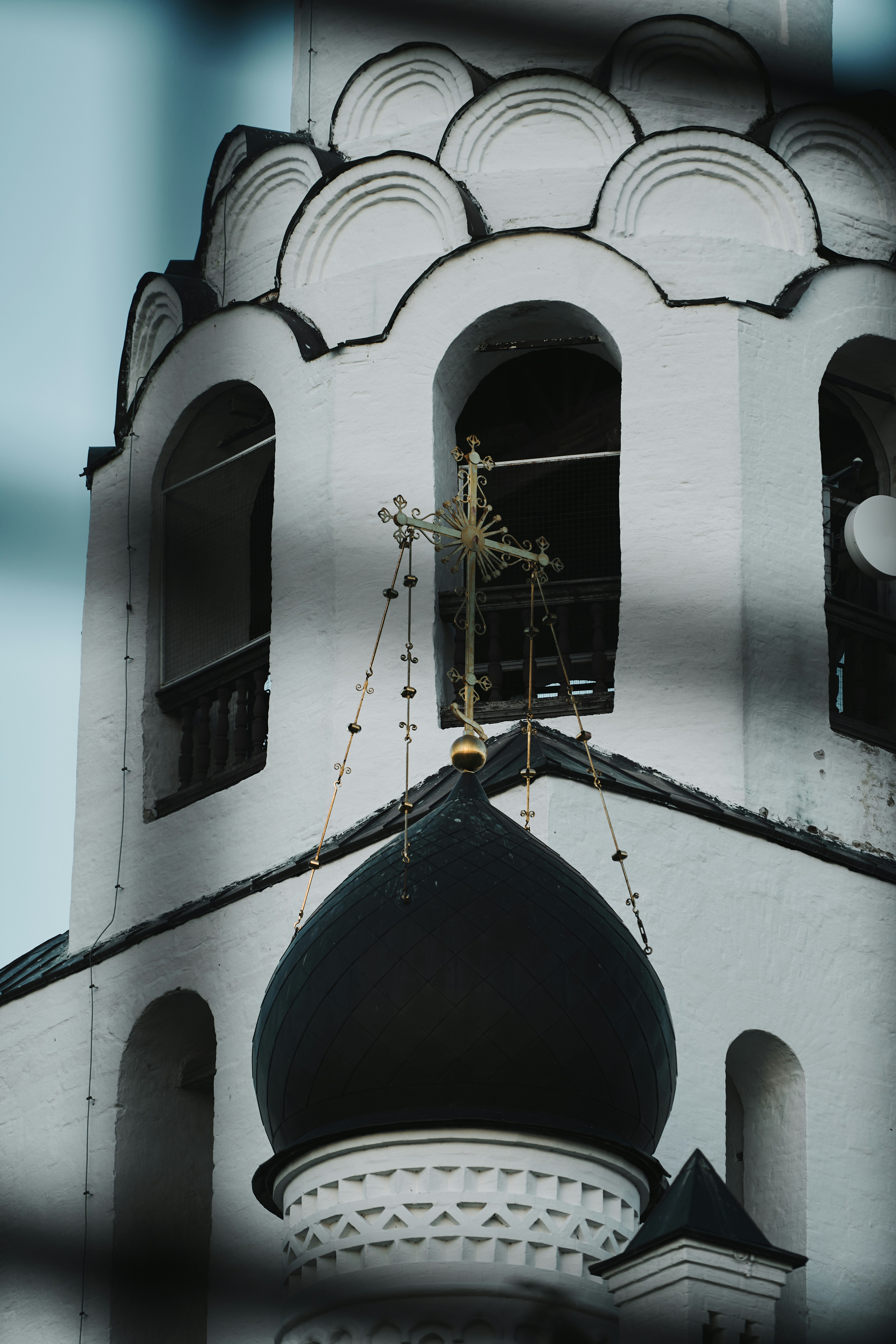 Onion Dome and Cross: A Crossroad of Architecture and Light