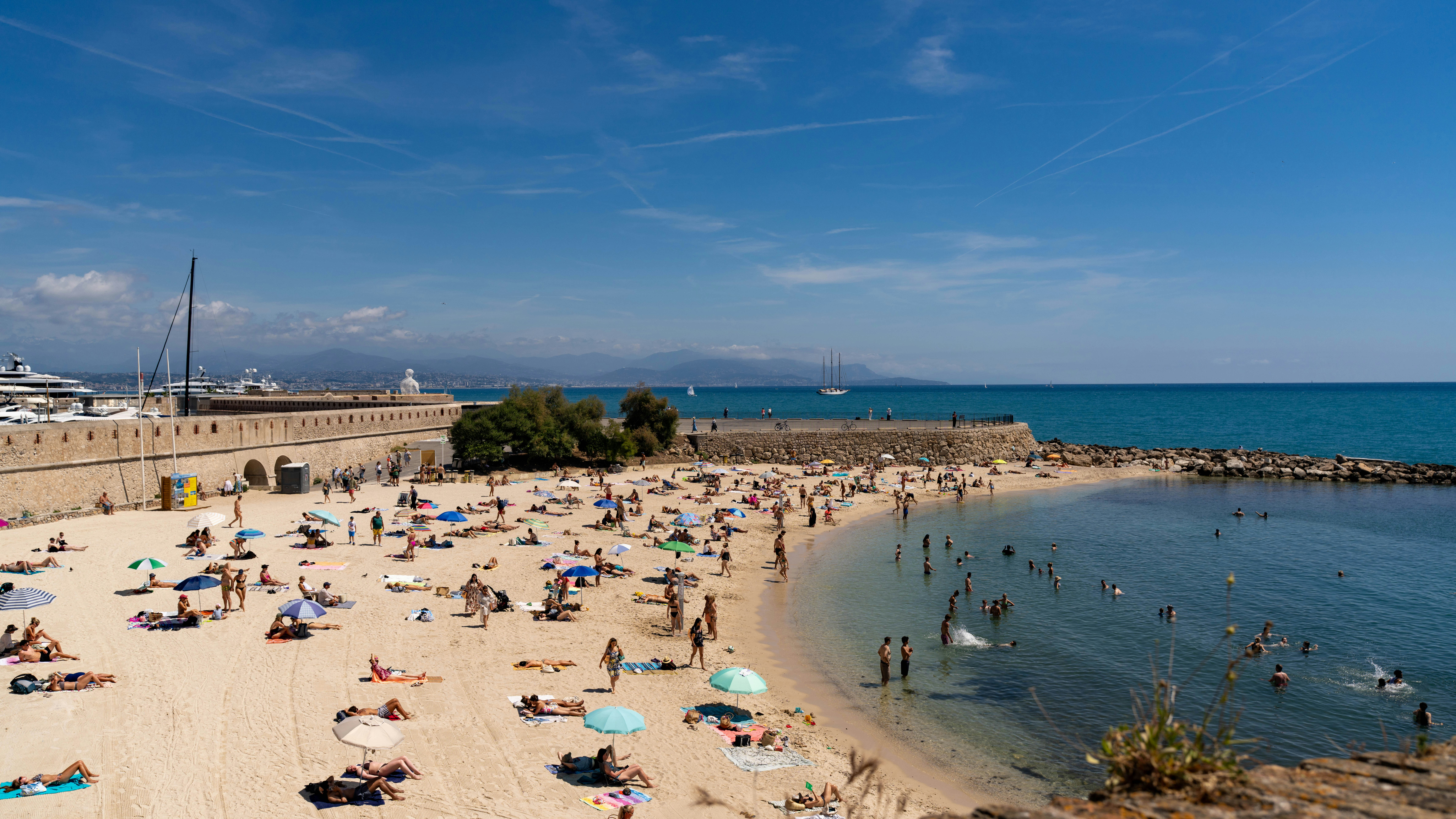 Sunlit Alcove: A Bustling Mediterranean Beach Plein Air