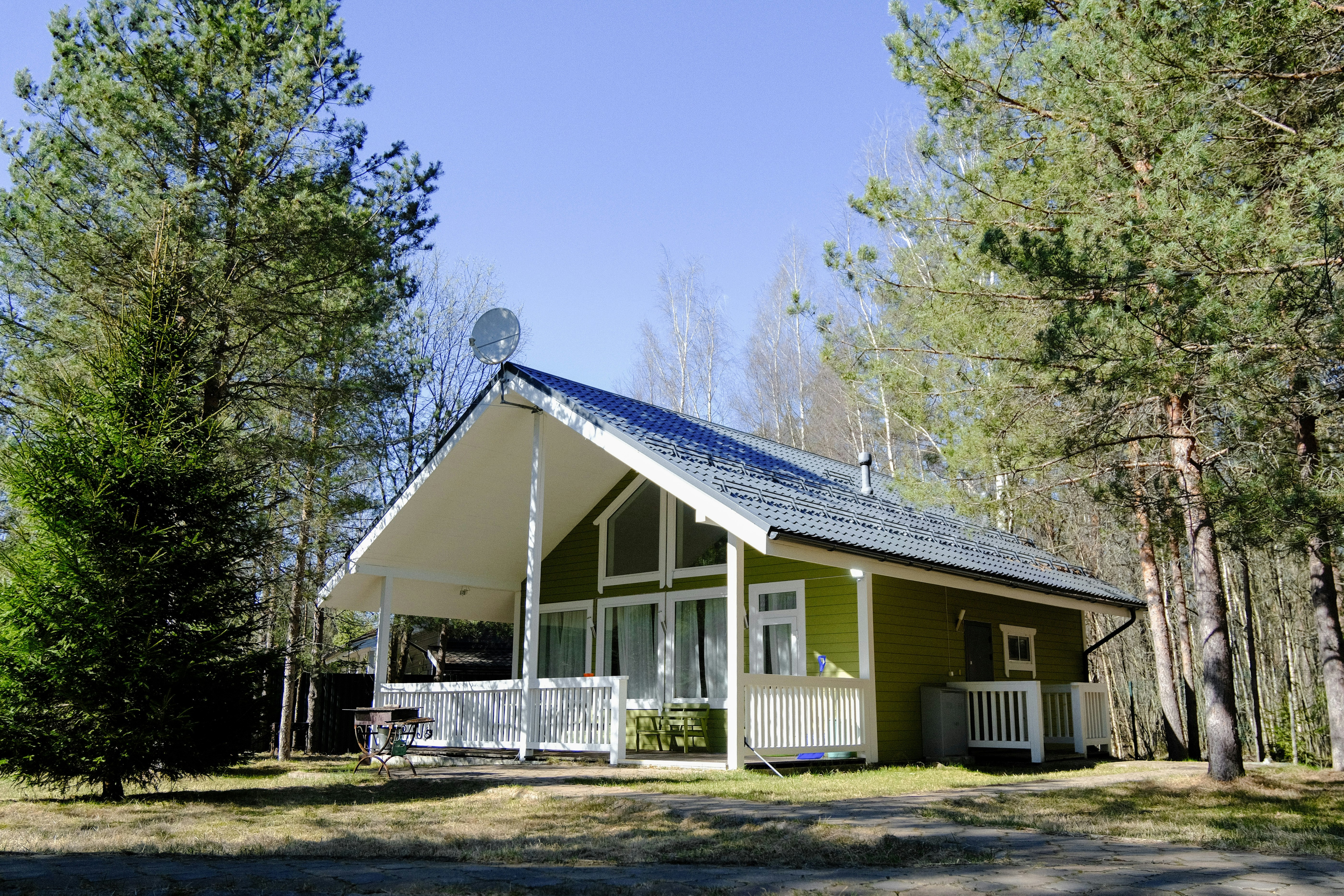 Sunny A-Frame Retreat with Cedar Exterior and Deck