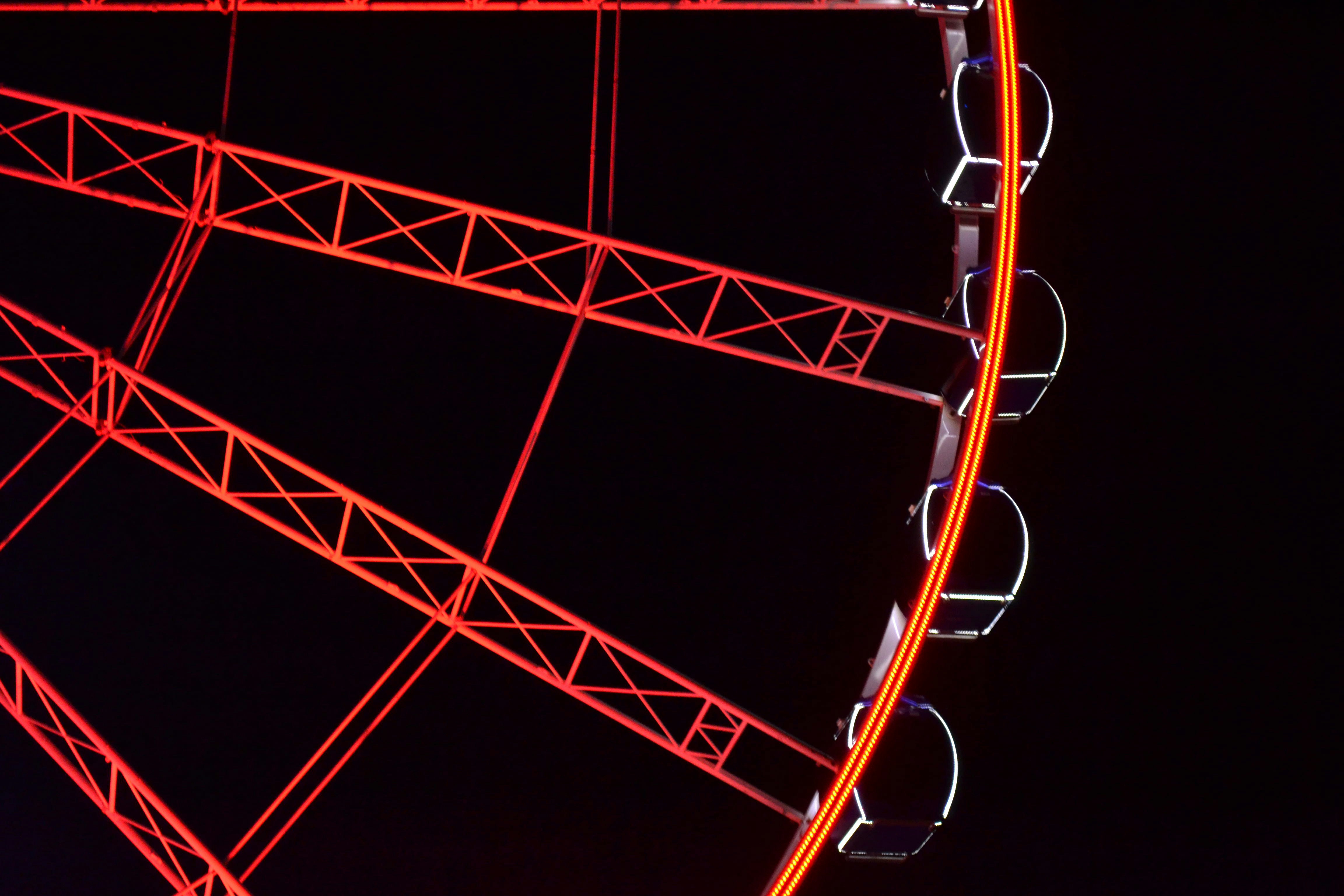 Neon Ferris Wheel Rims: Night Line Art