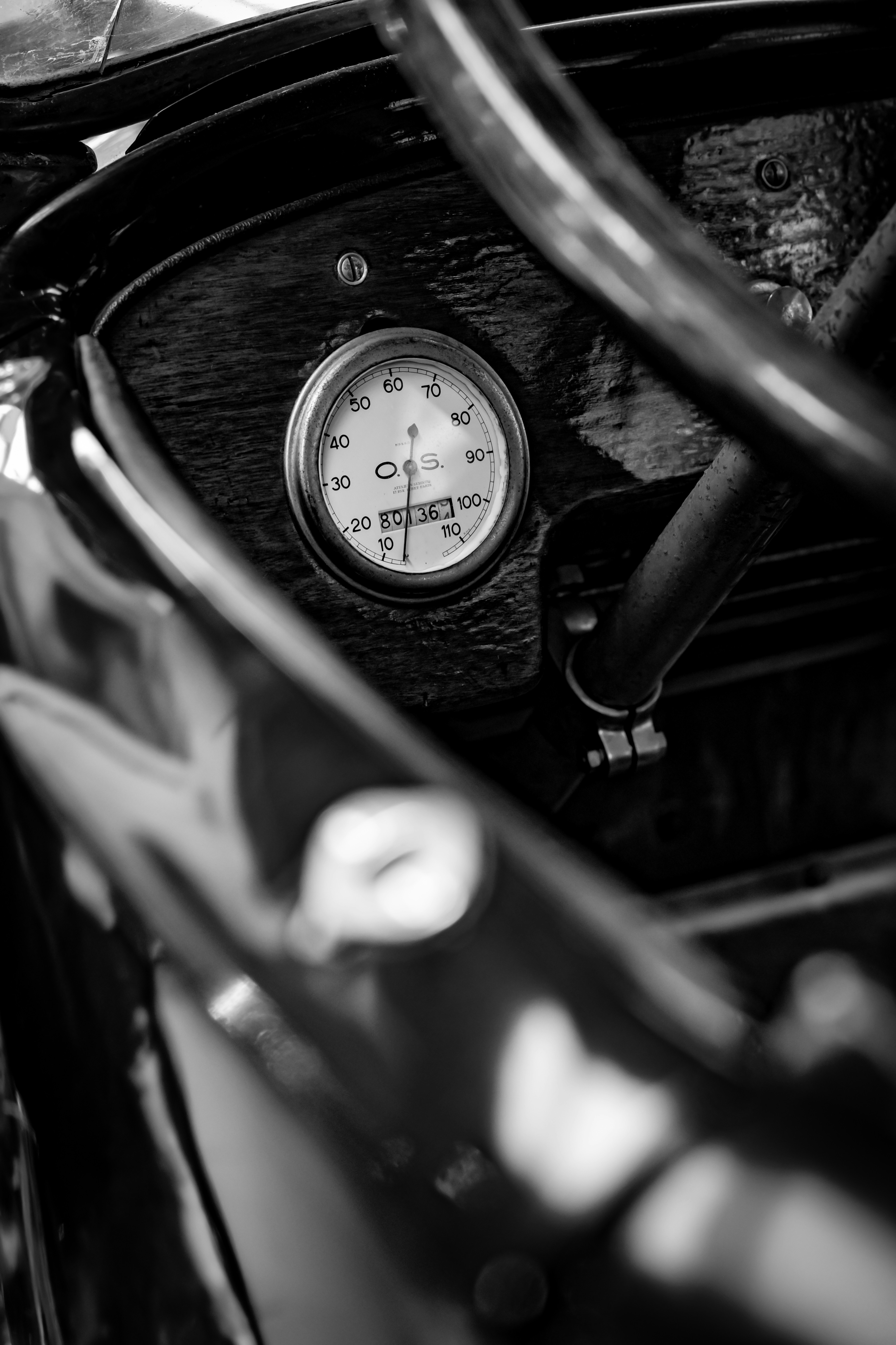 Engineered Silence: A Clockwork Gauge Surrounded by Chrome