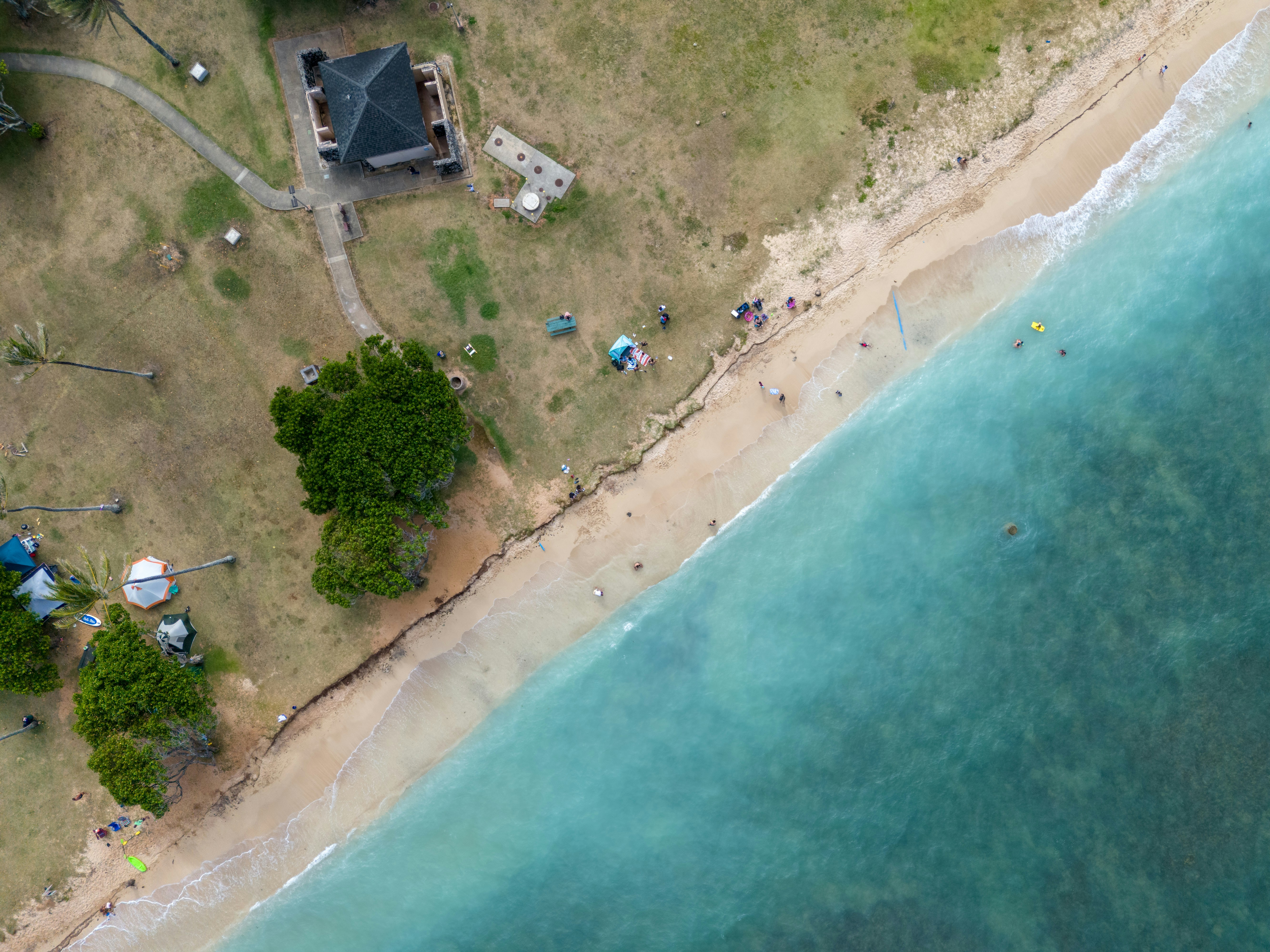 Beachfront Oasis: Aerial View of a Quiet Coastal Retreat