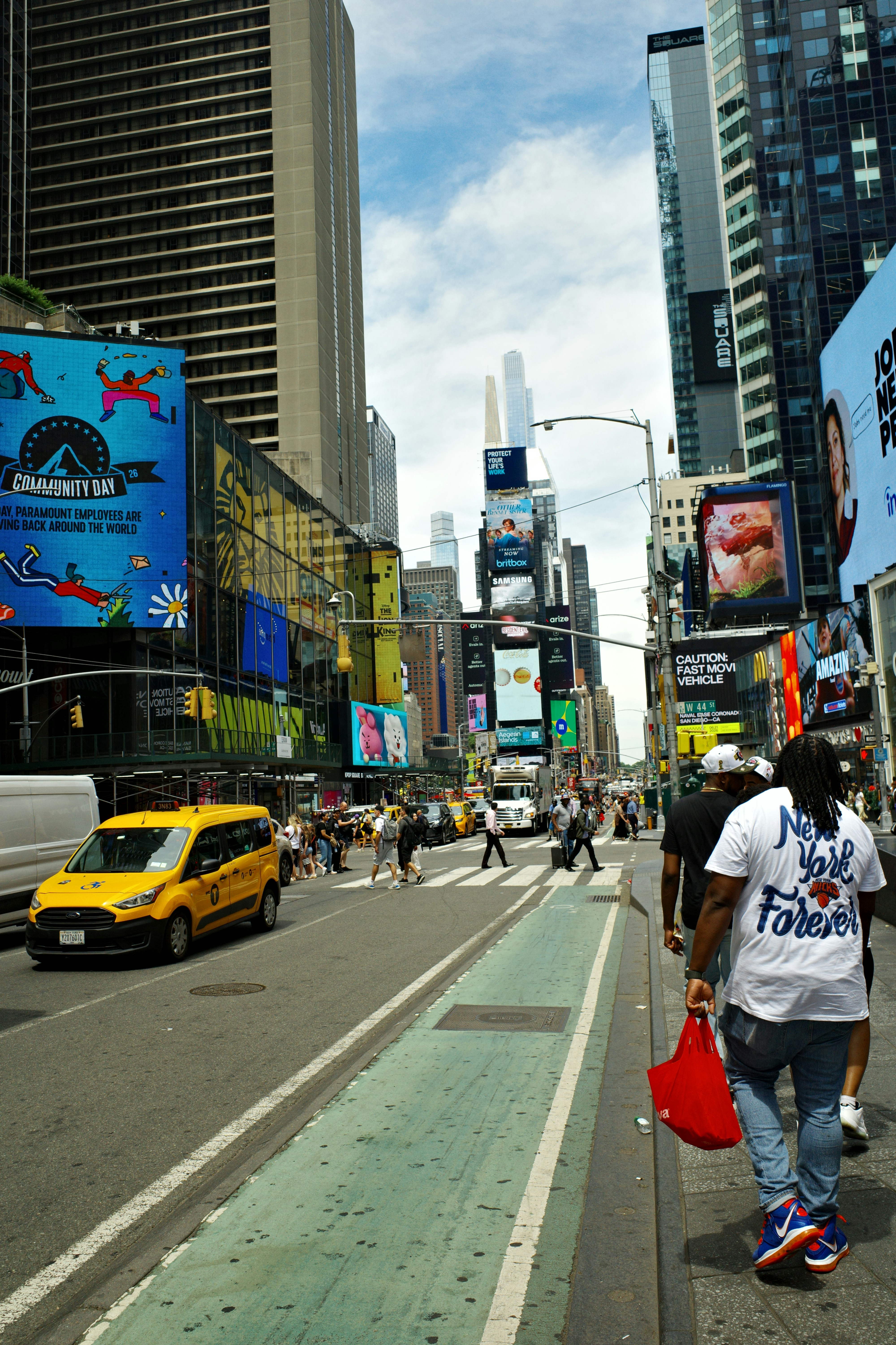 City Pulse: Times Square sidewalk in motion