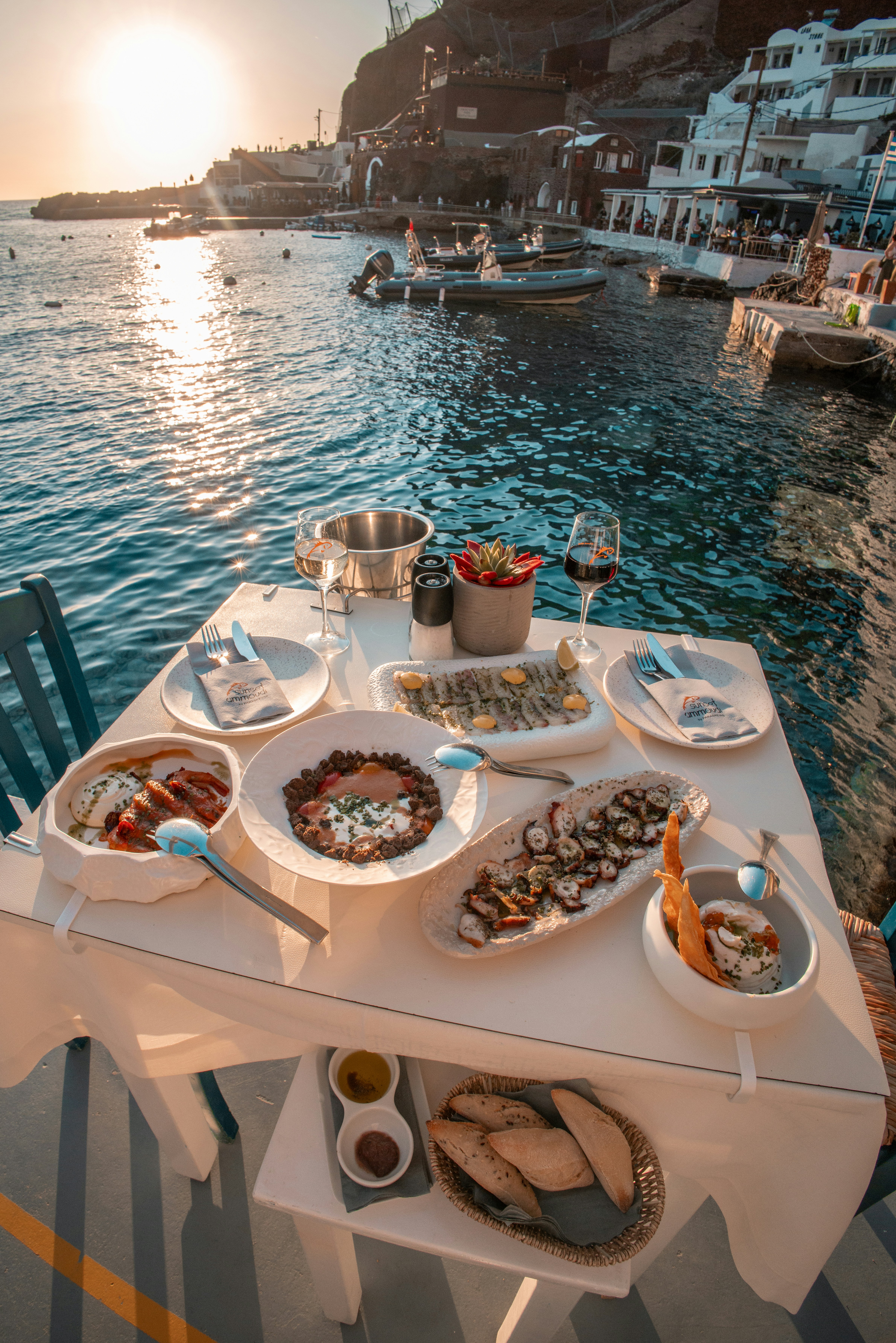 Sunset Banquet by the Marina: A Coastal Feast for the Senses