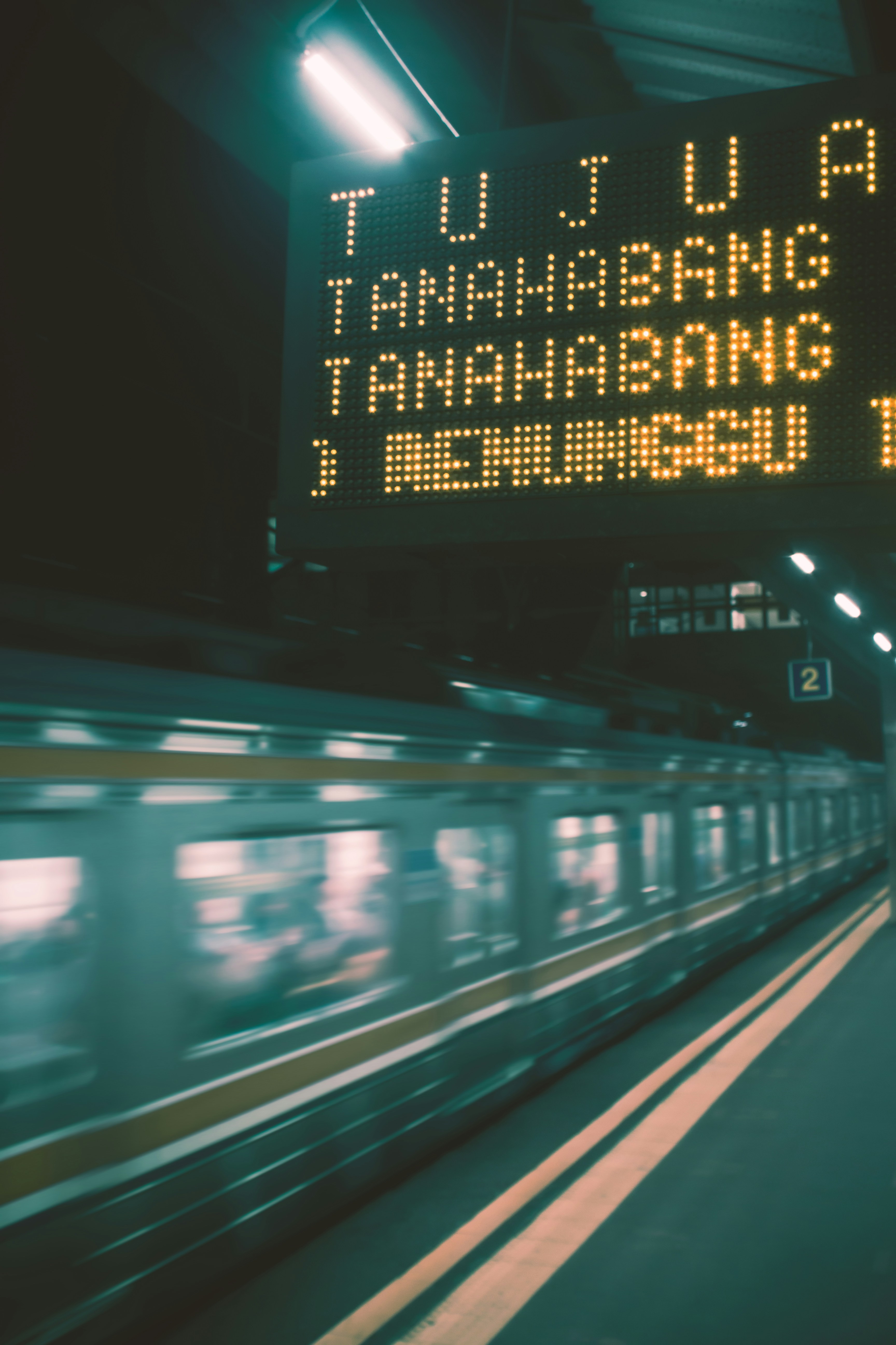 Neon Train: A Midnight Platform in Motion