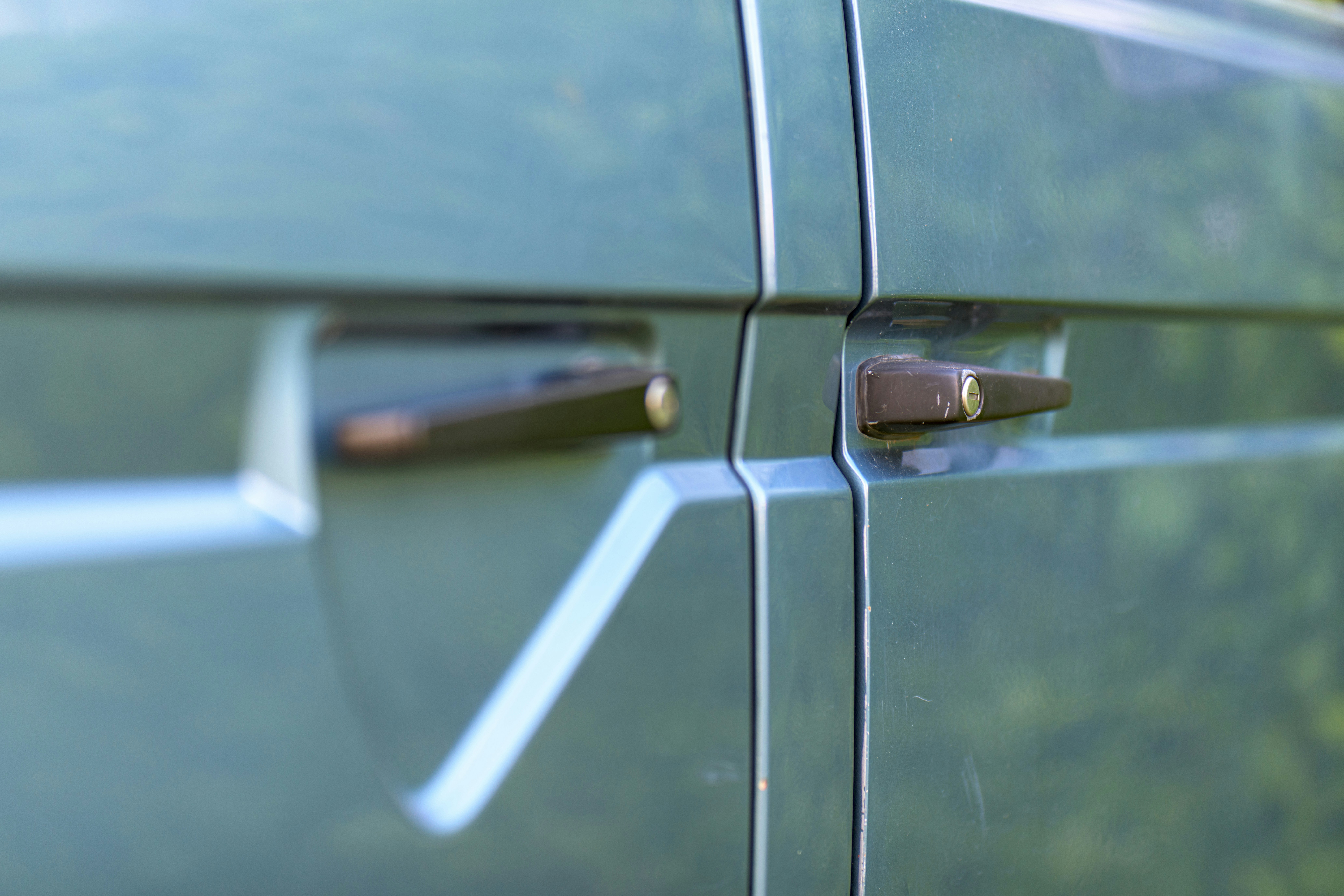 Chrome and Steel: A Quiet Fit Between Door and Frame