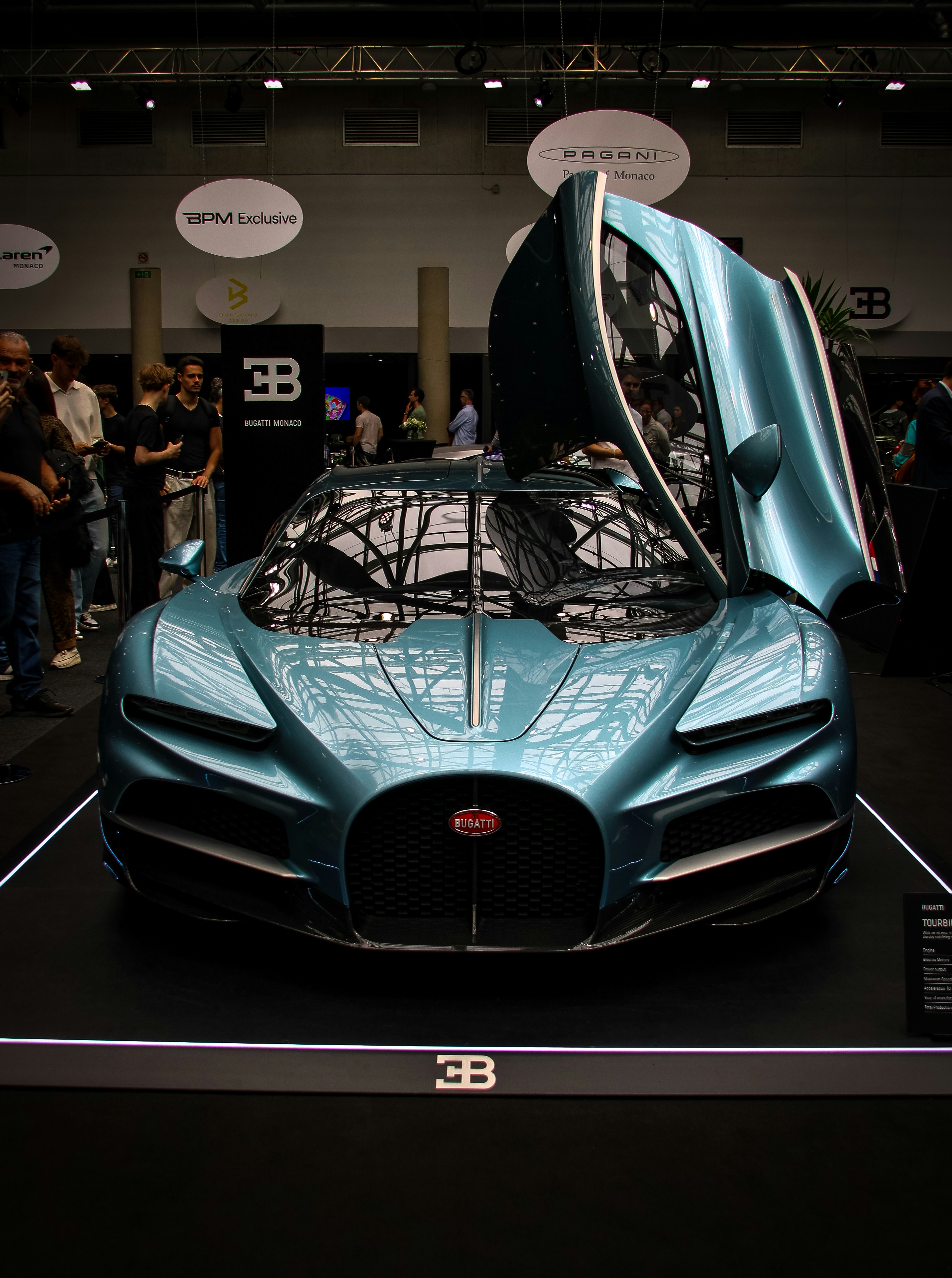 Midnight Teal: Bugatti Chiron at the Auto Expo