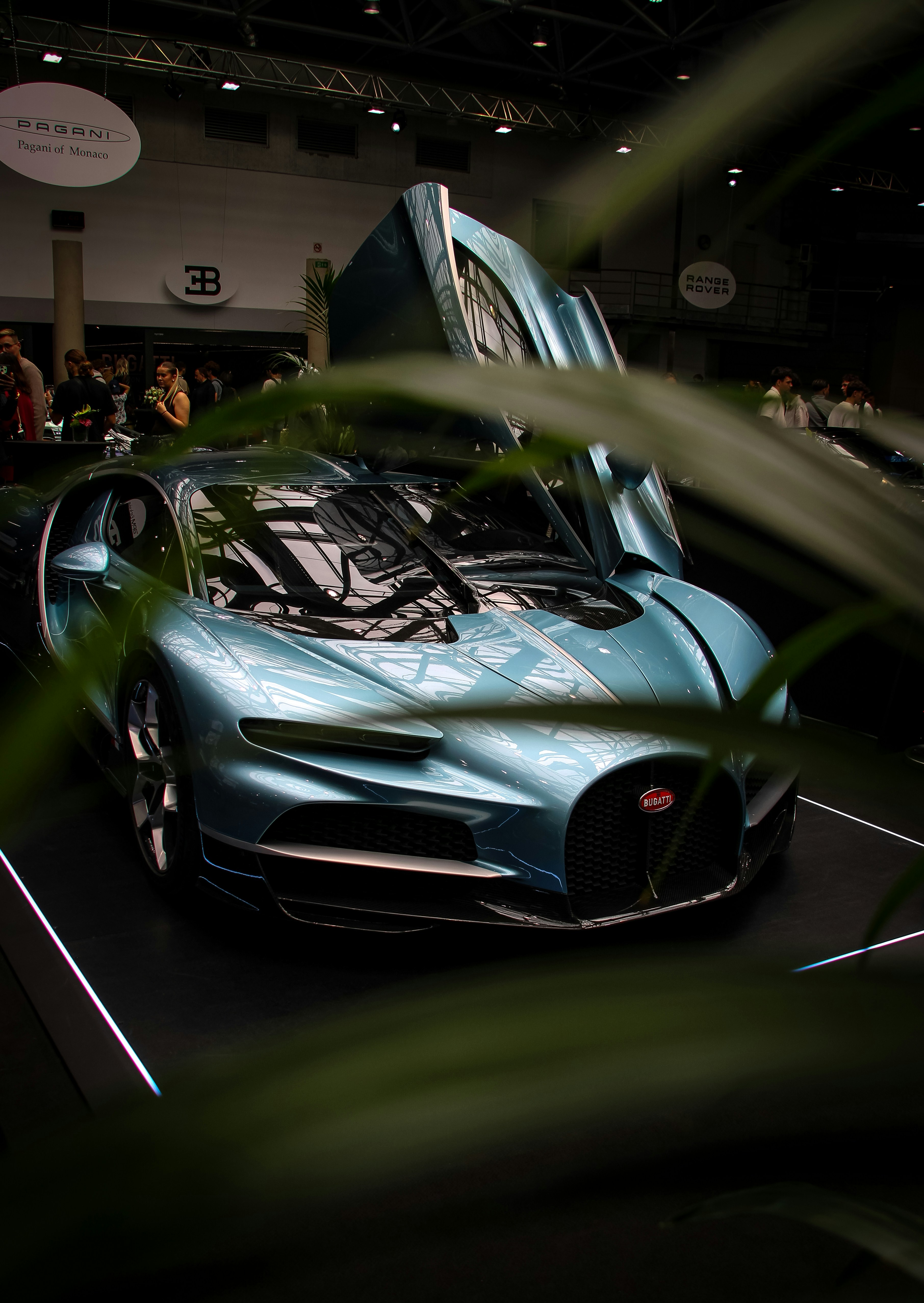 Under the Gaze of a Masterpiece: Bugatti Chiron at a Car Show