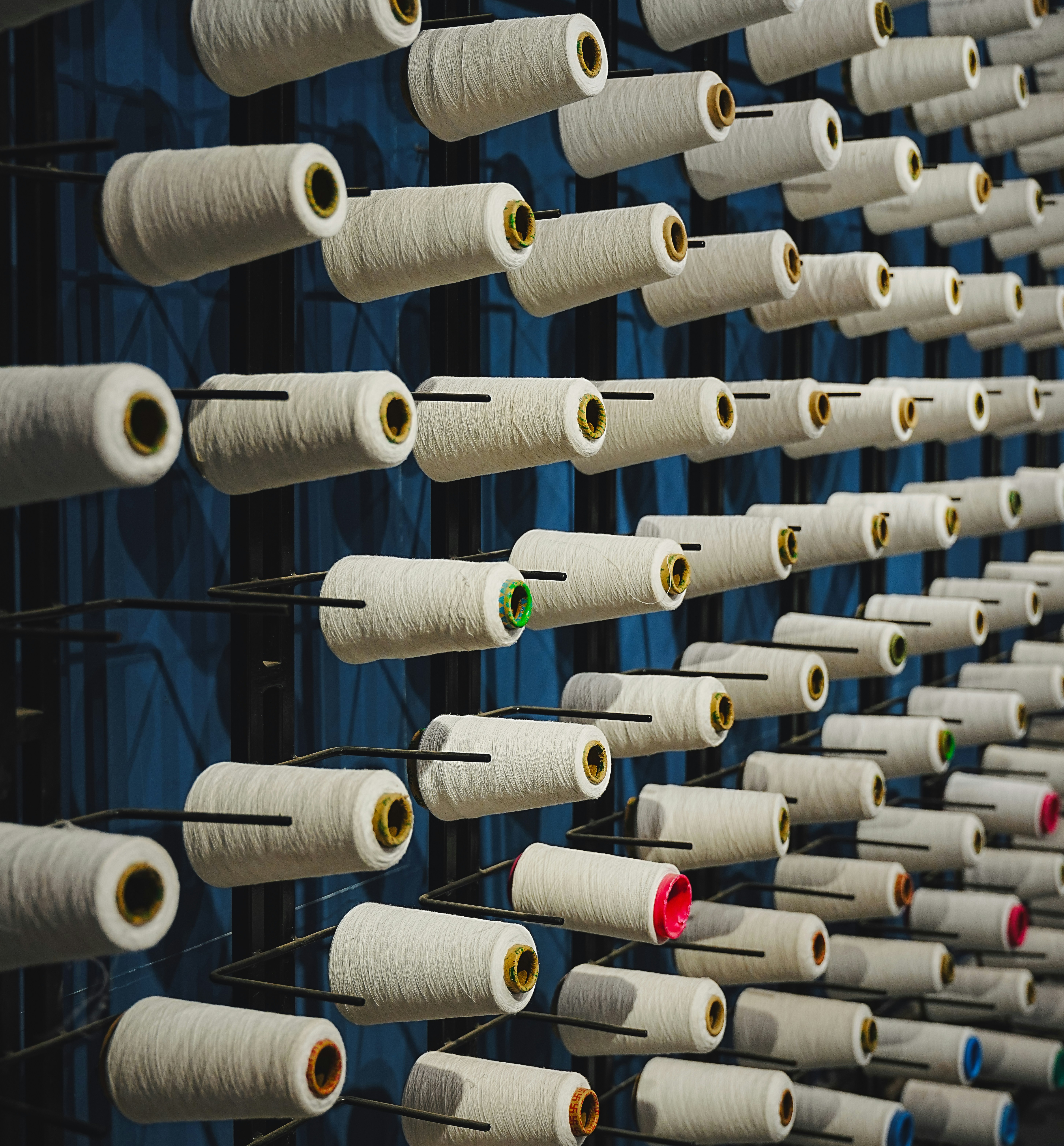 Threads in the Grid: A Loom of Spools