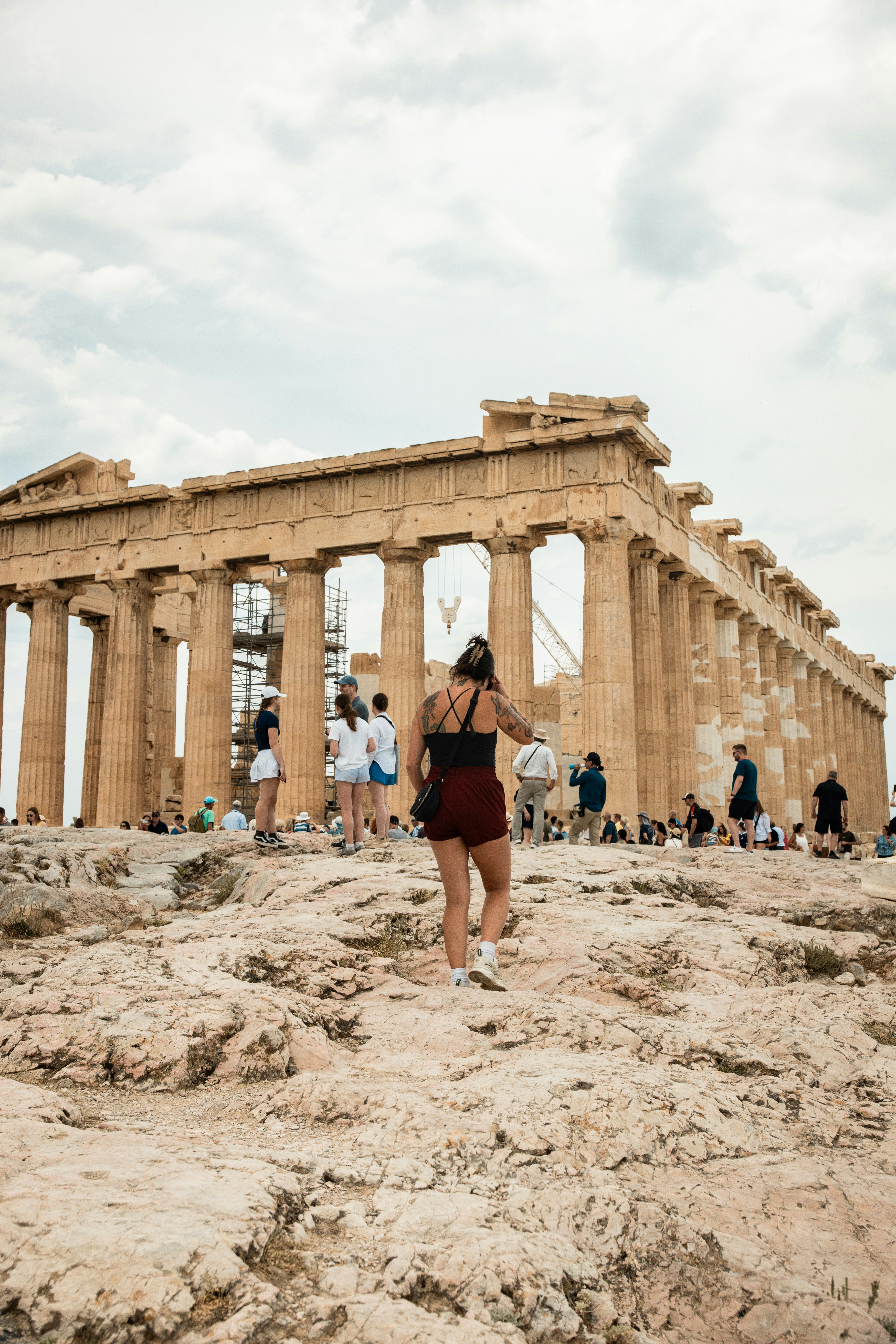 Tourists beneath the Parthenon: Faces, Stone, and the Athens Daylight