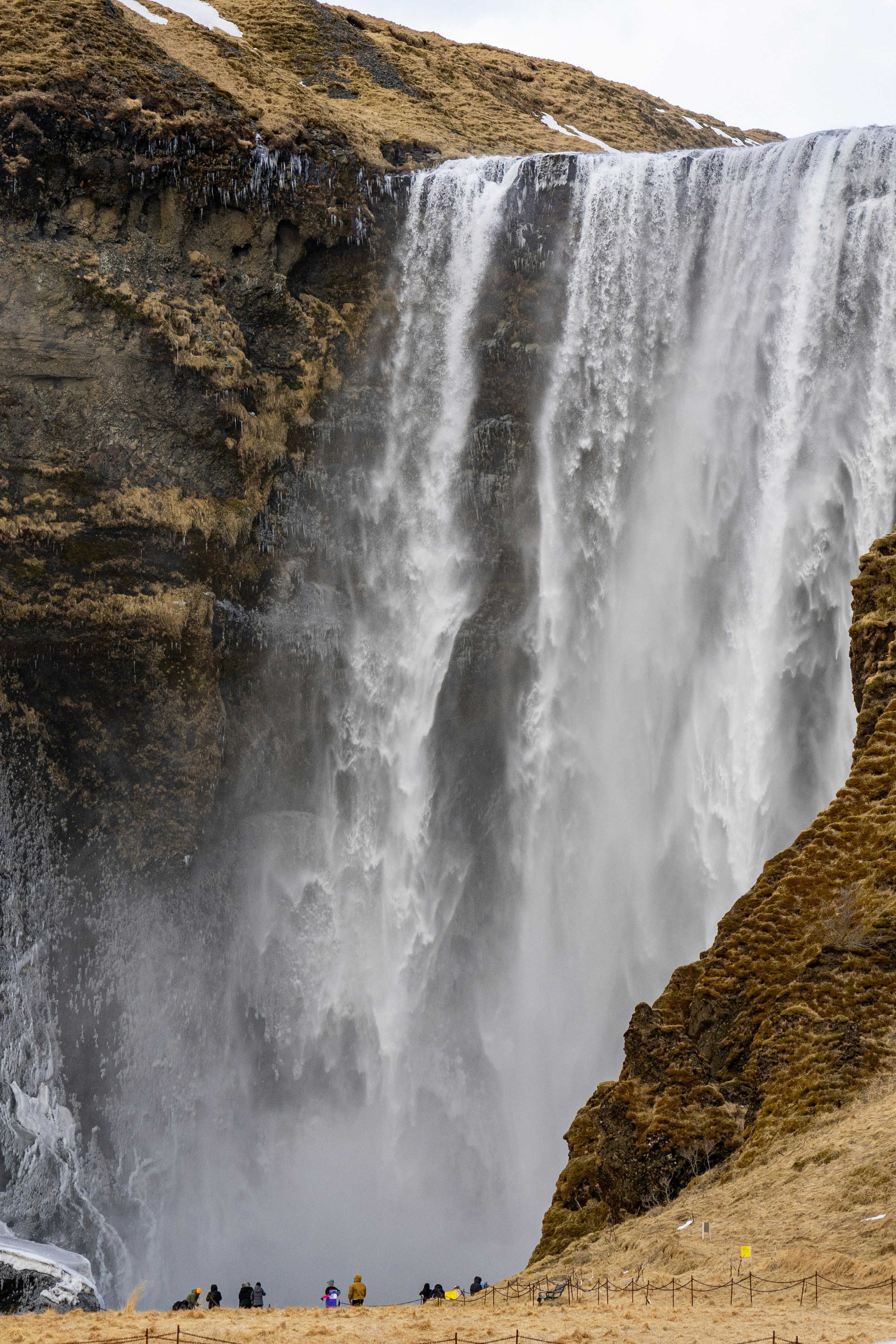 Colossal Curtain: A Reveal Over the Canyon Edge