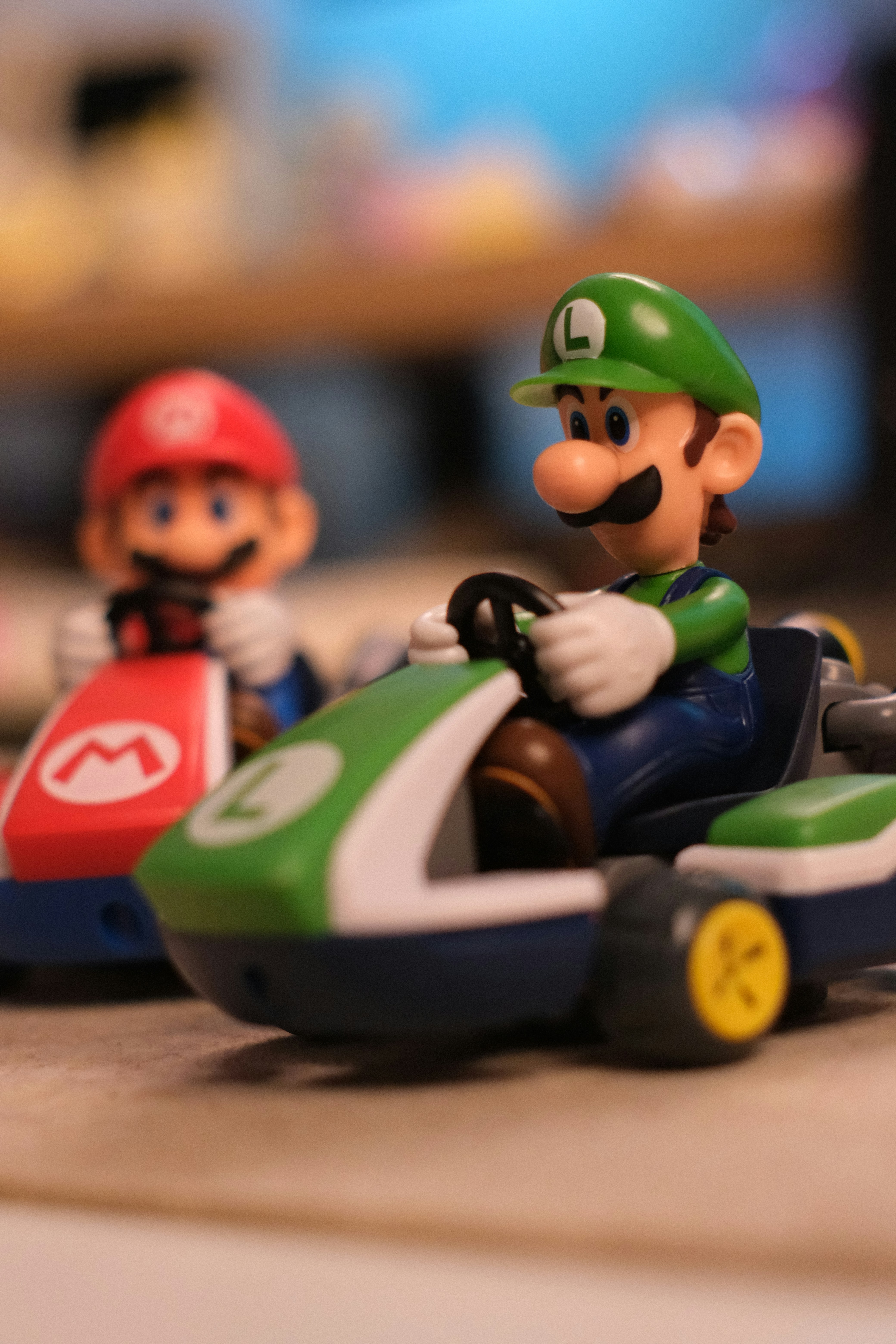 Green Kart, Focused Hero: Luigi at the Helm