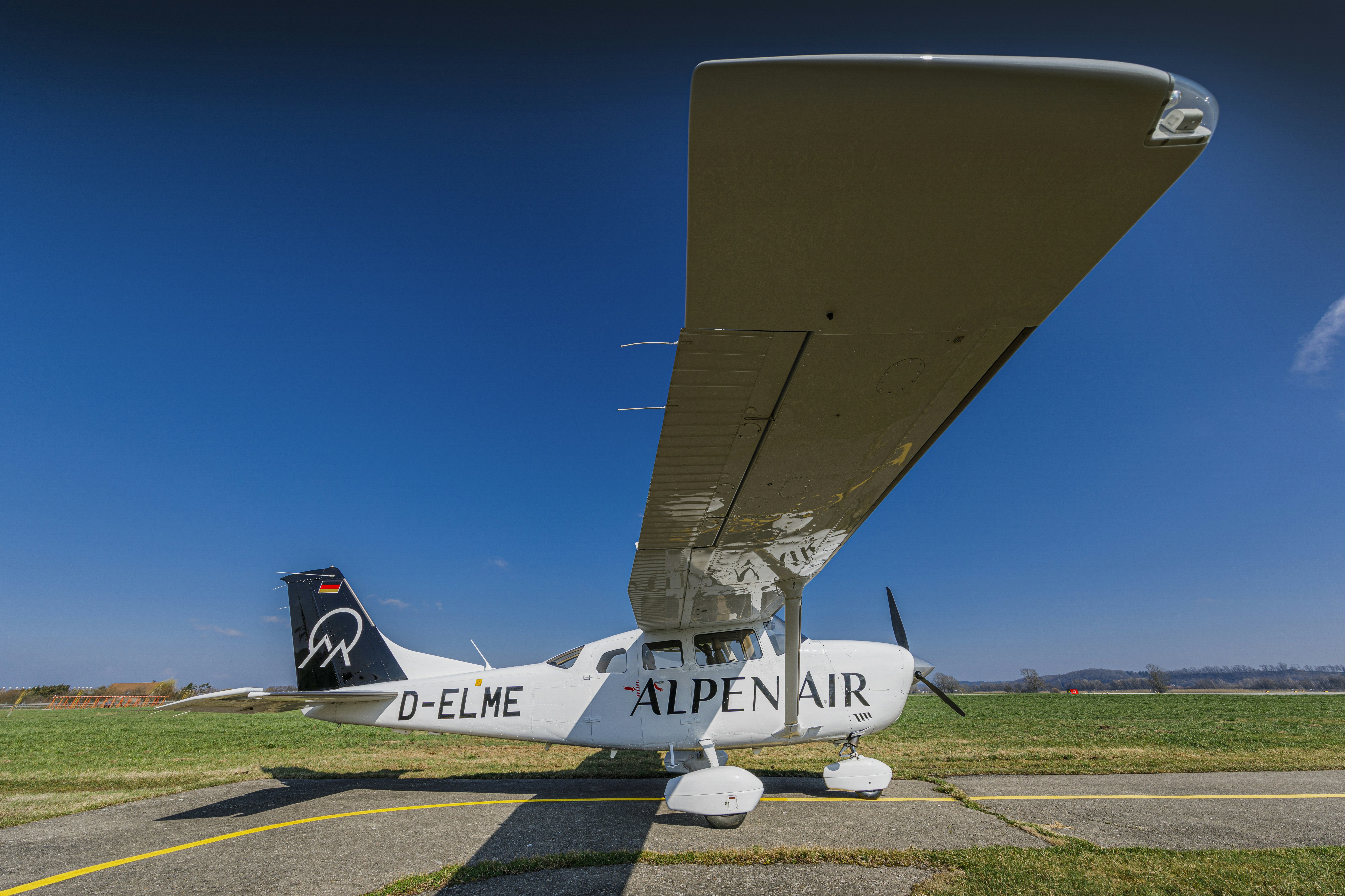 Alpine Wings on the Tarmac: A Sturdy Tale of a single-prop Sky