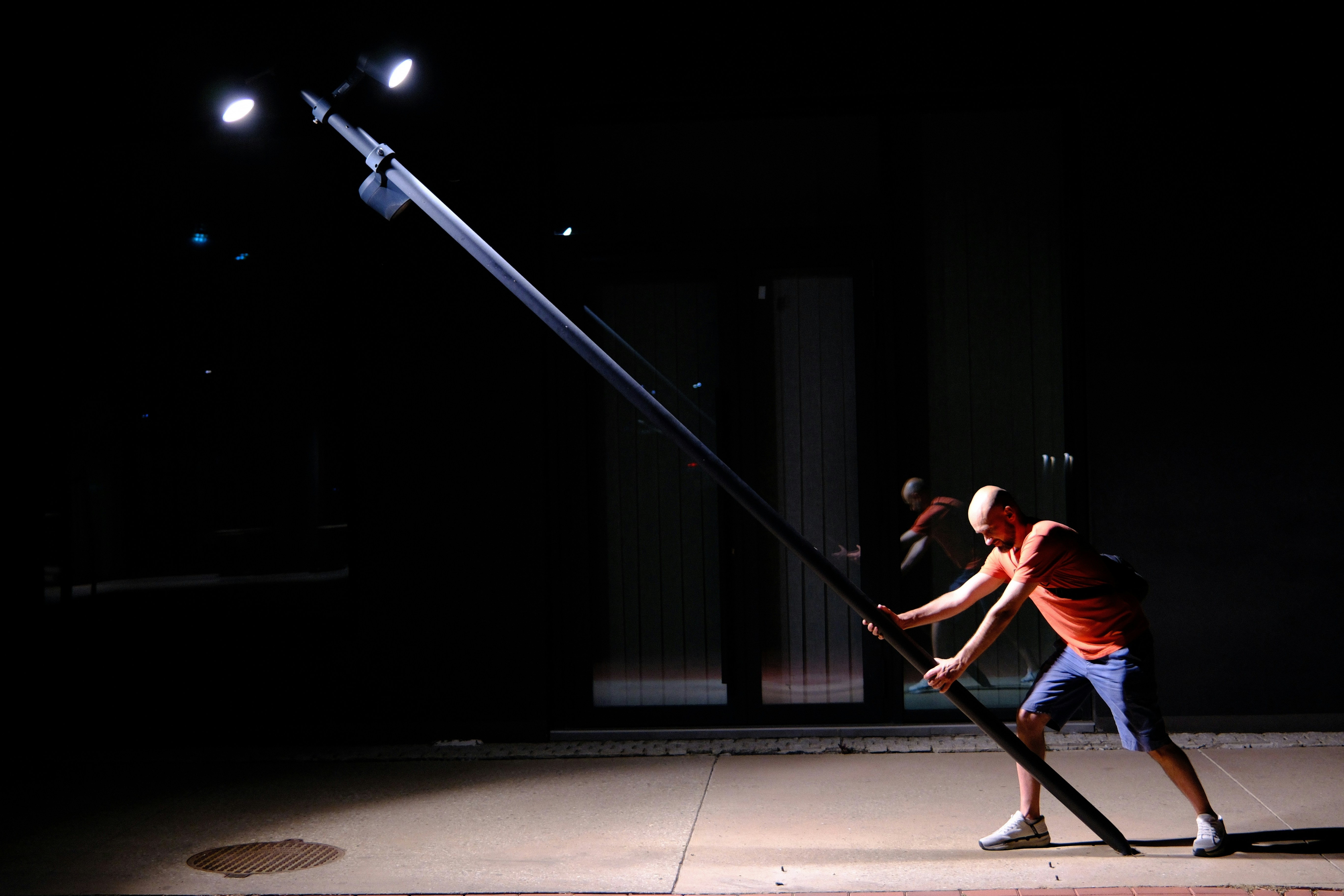 Propelled by the Pole: a duo tilts the streetlong stage